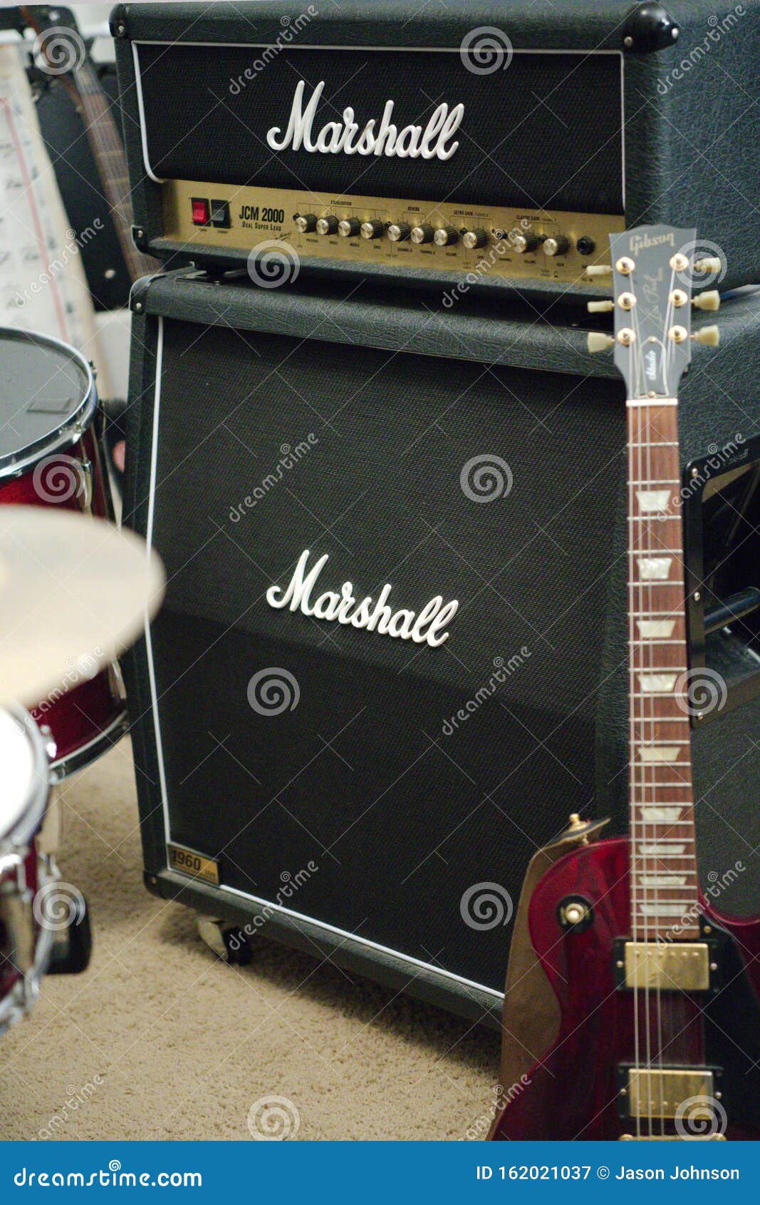 Marshall JCM 2000 DSL and Gibson Les Paul Editorial Photography - Image ...