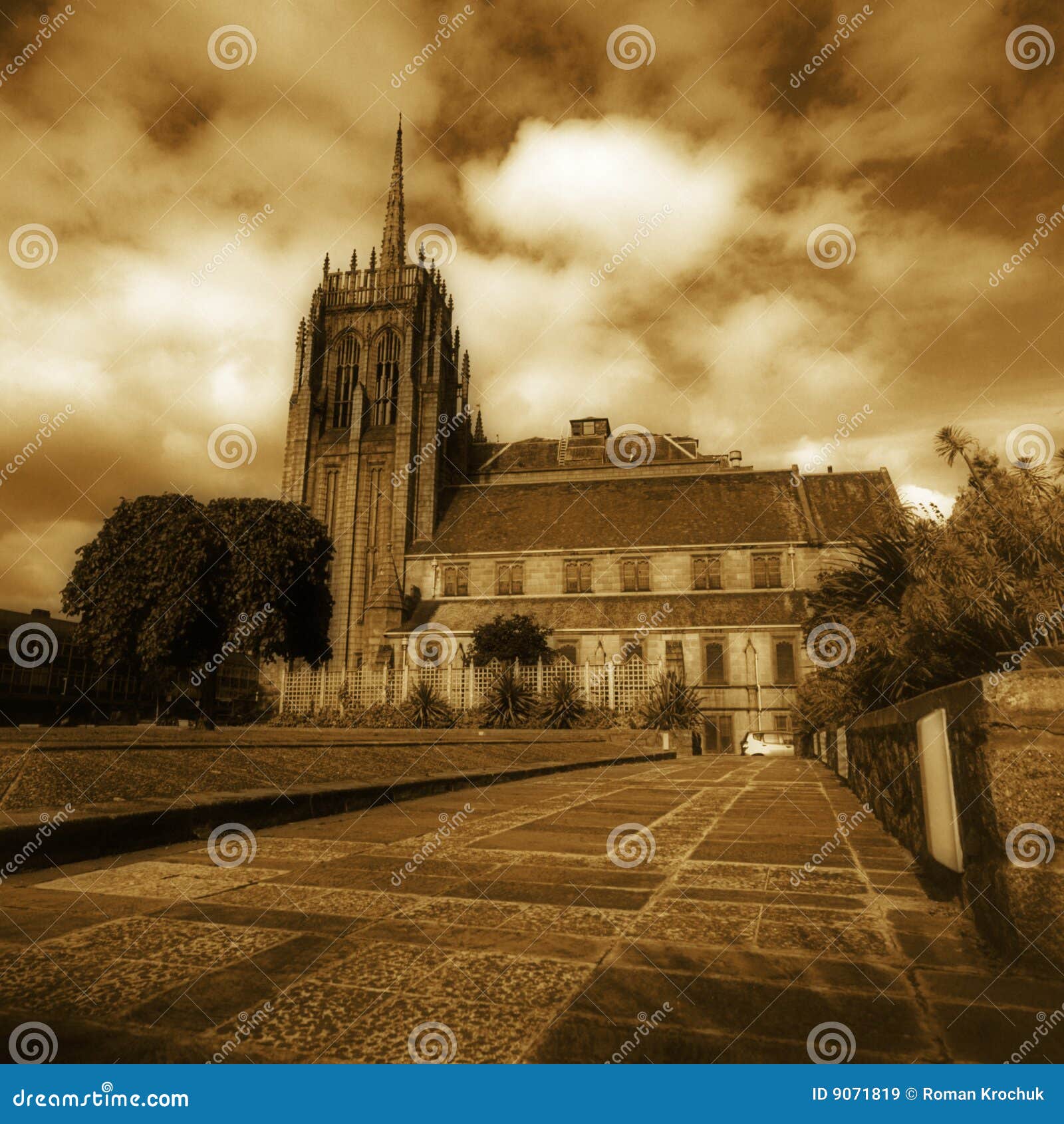 Marshall S College in Aberdeen, UK Platinum Print Stock Image - Image ...