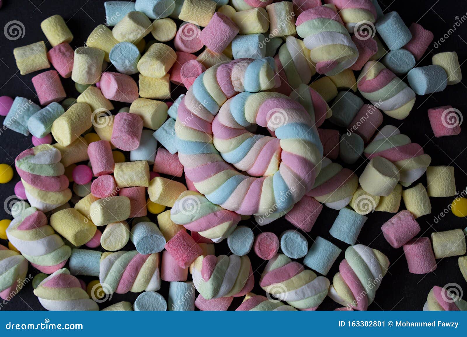 Marshmallows. Background or Texture of Colorful Mini Marshmallows Stock ...