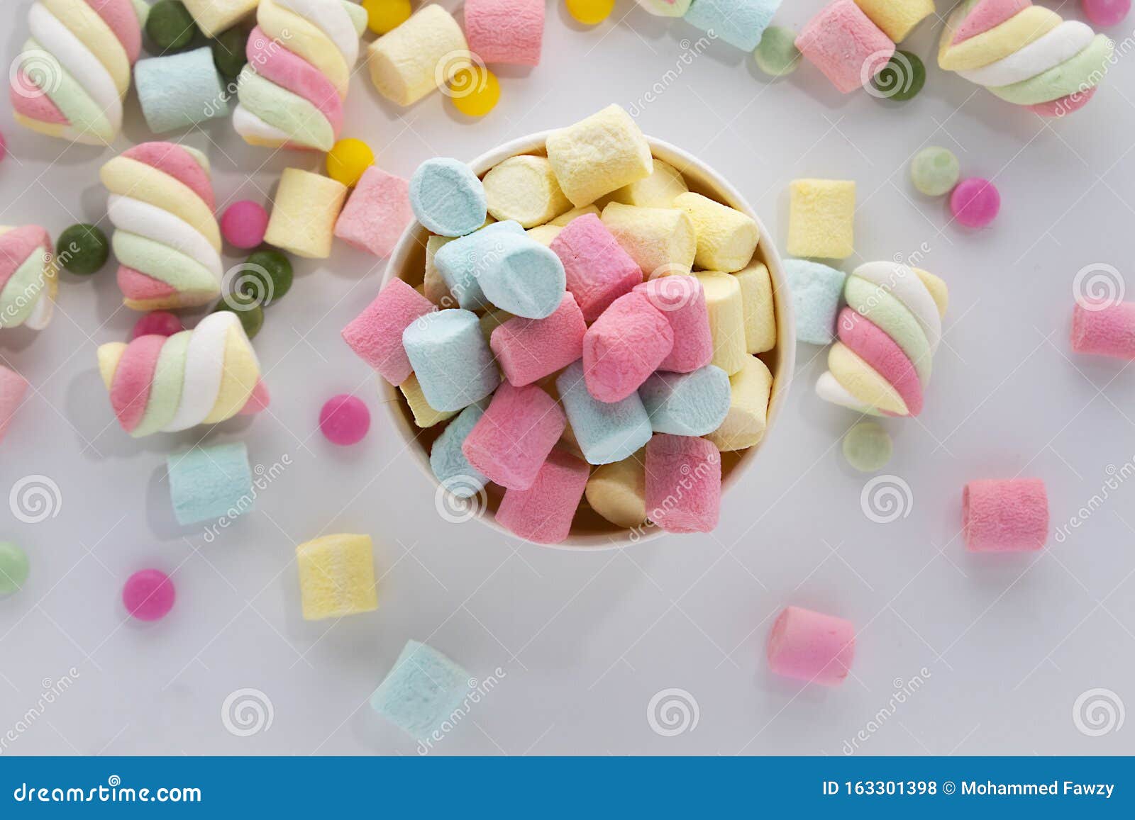 Marshmallows. Background or Texture of Colorful Mini Marshmallows Stock ...
