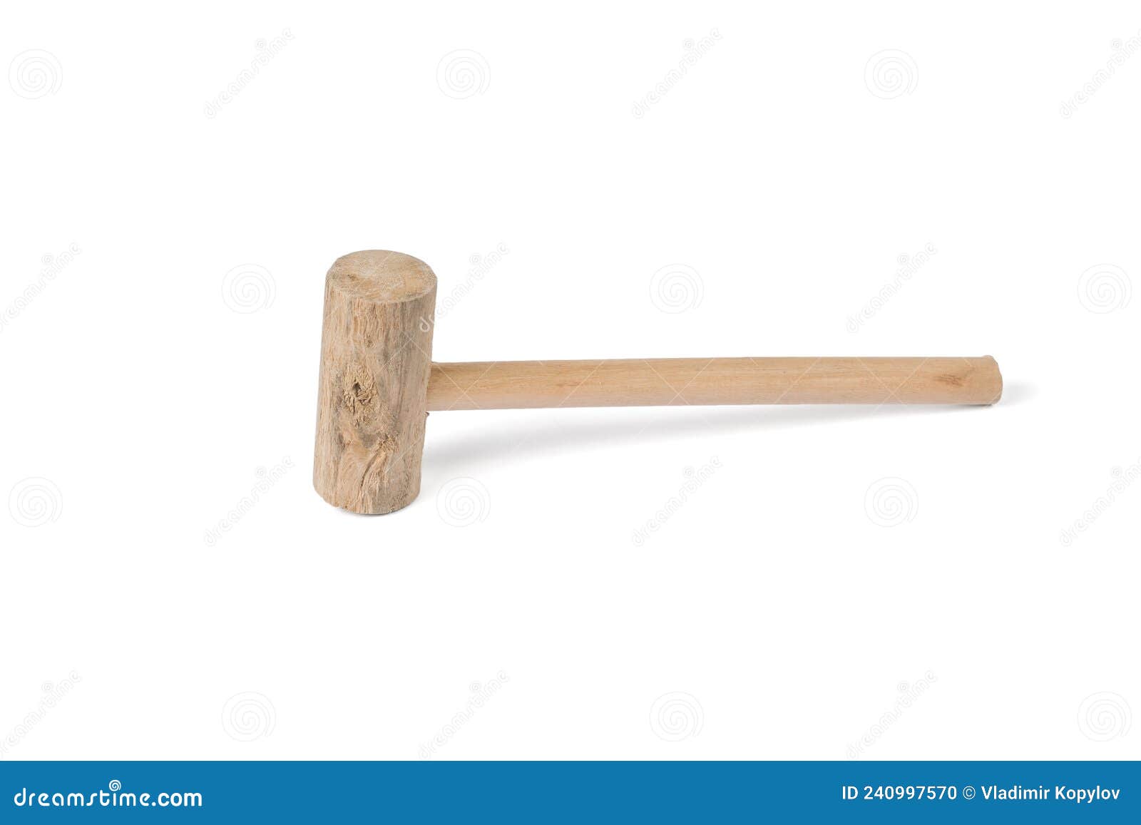 Martillo De Madera Con Mango De Madera Aislado De Fondo Blanco Foto de ...