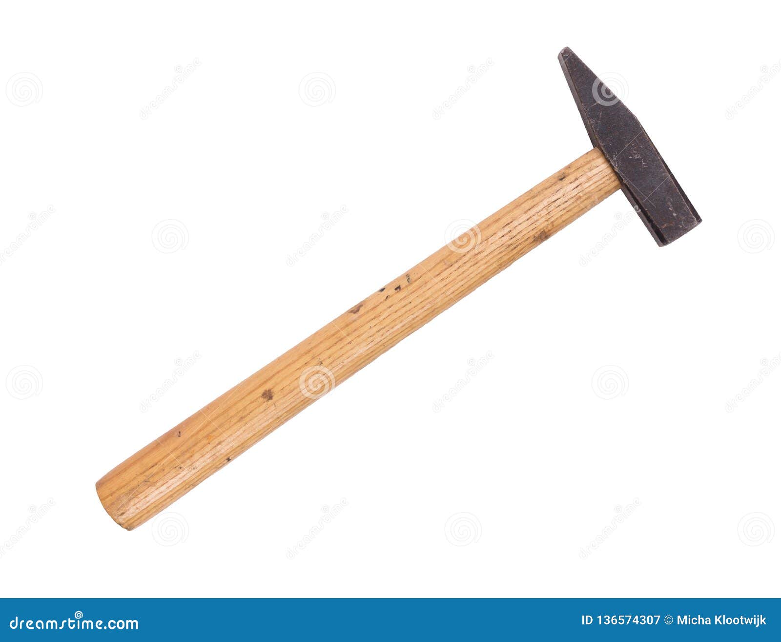 Martillo de madera viejo imagen de archivo. Imagen de cierre - 136574307