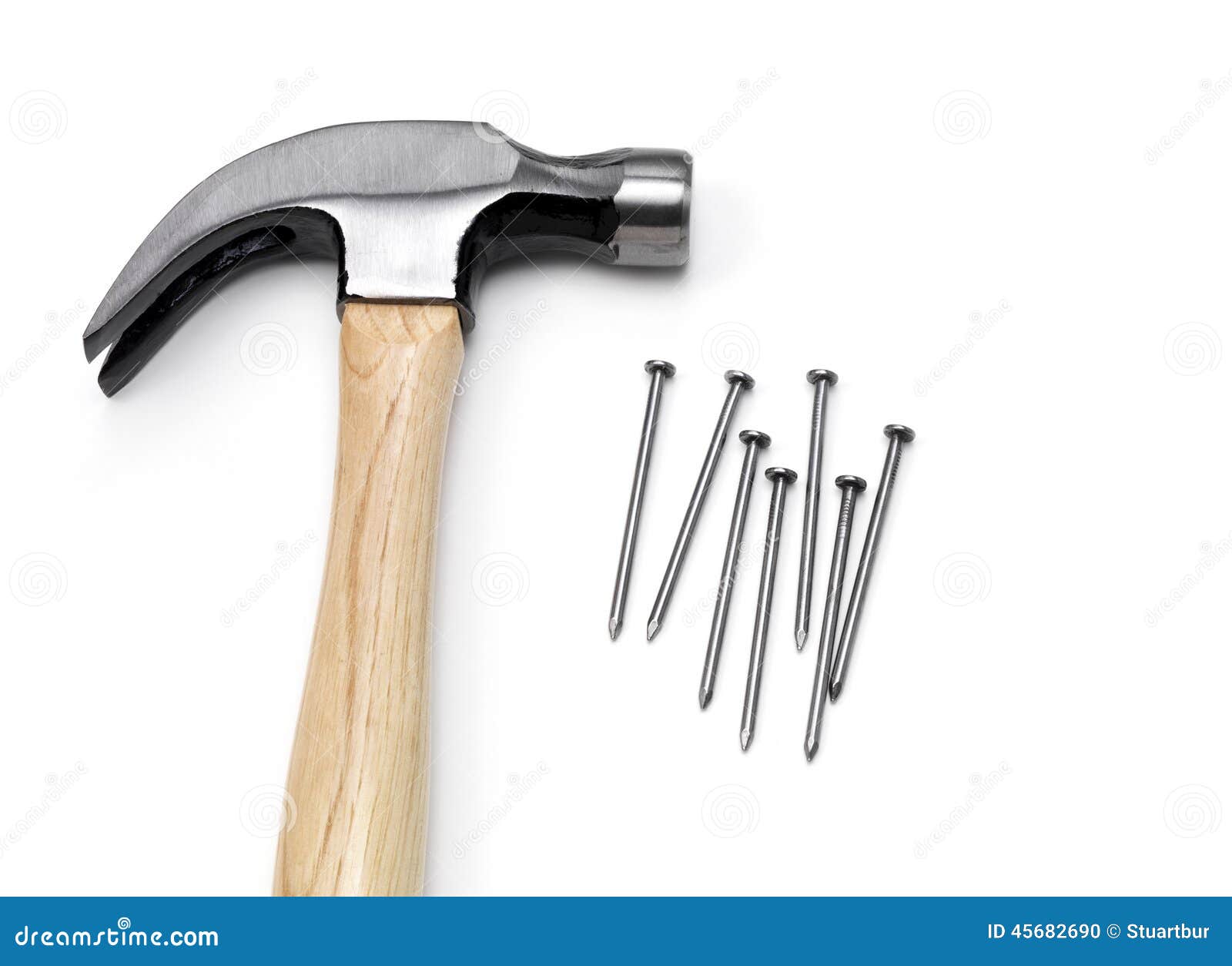 Martillo y clavo foto de archivo. Imagen de sobrecarga - 45682690