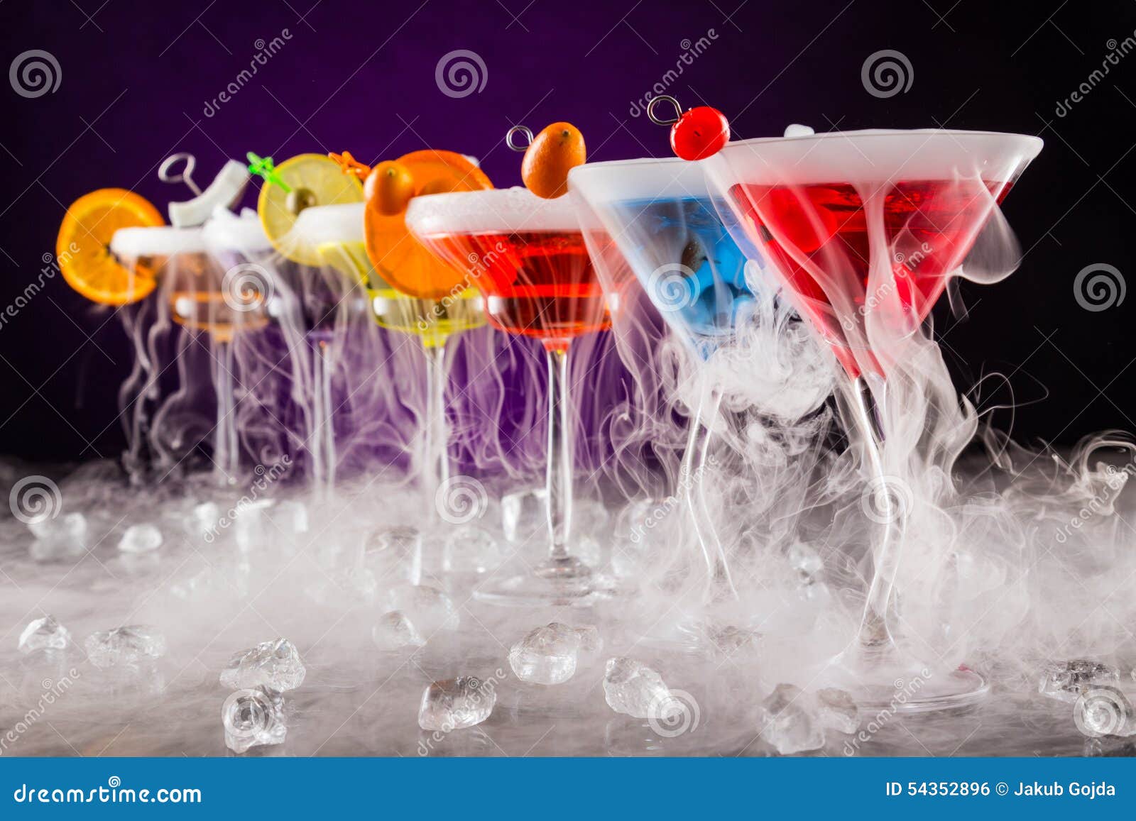 Martini Drinks with Dry Ice Smoke Effect Stock Photo - Image of drink ...
