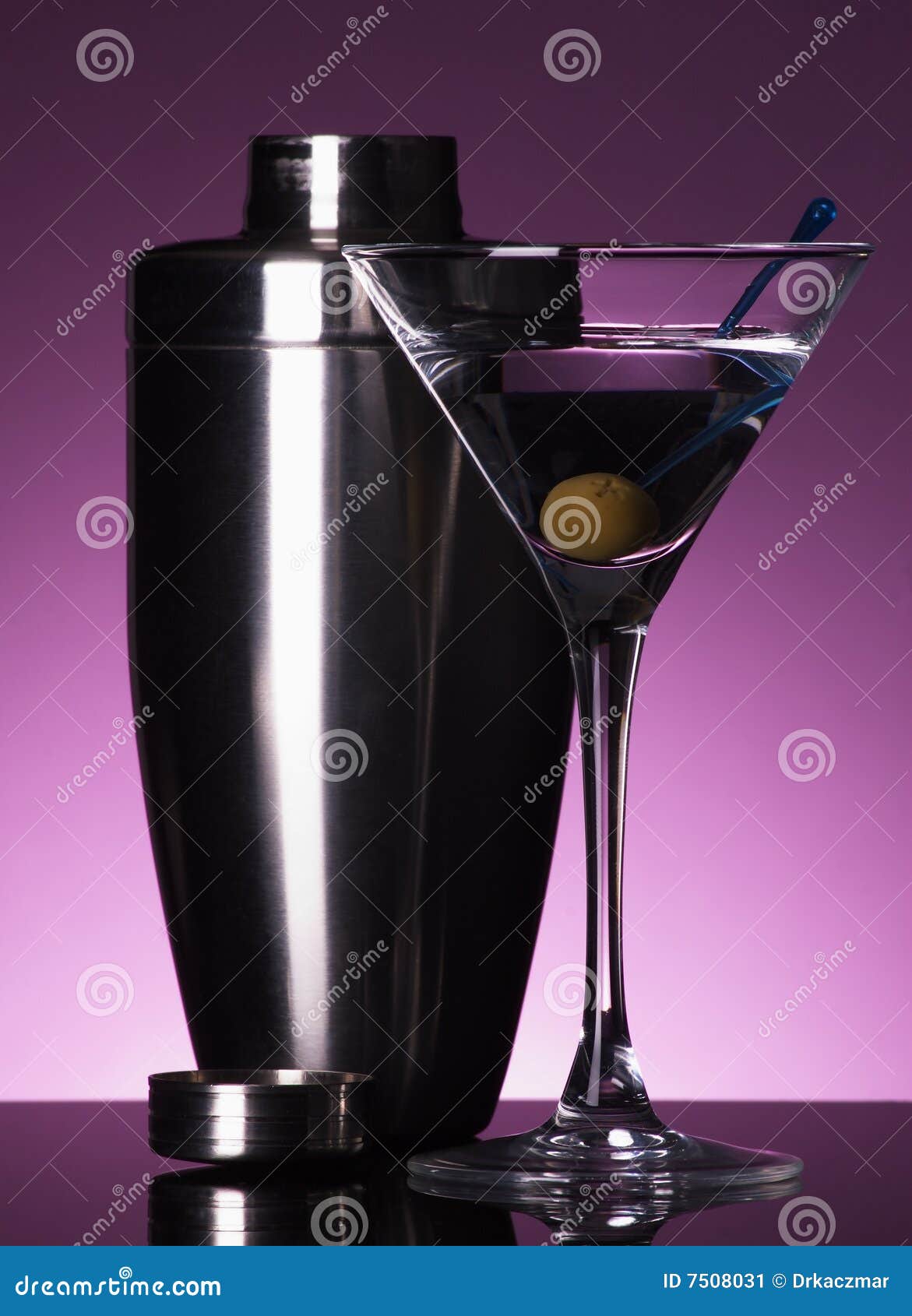 Martini and sheker stock image. Image of cocktail, shaker - 7508031