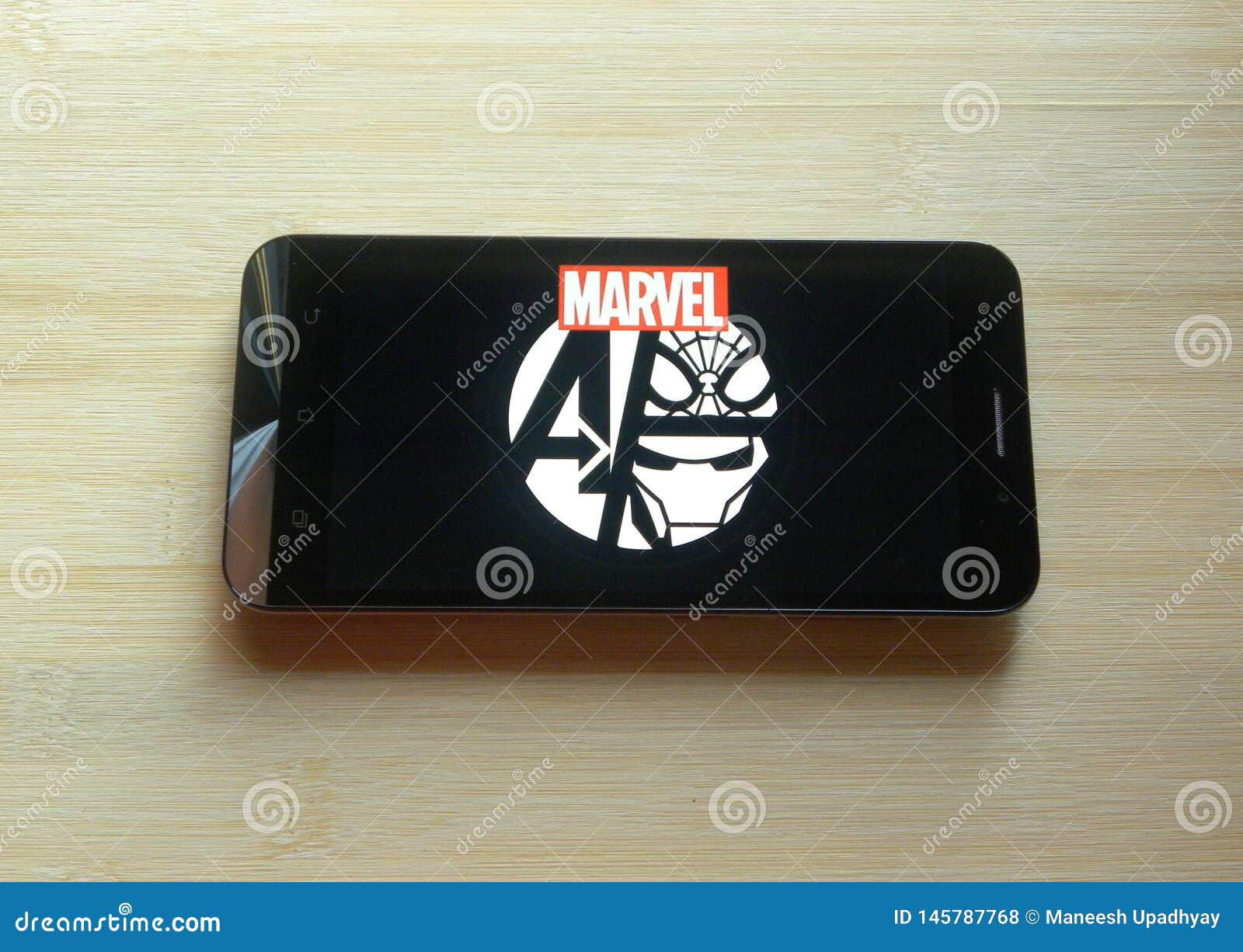 Marvel Comics on Mobile Phone Editorial Stock Photo - Image of device ...