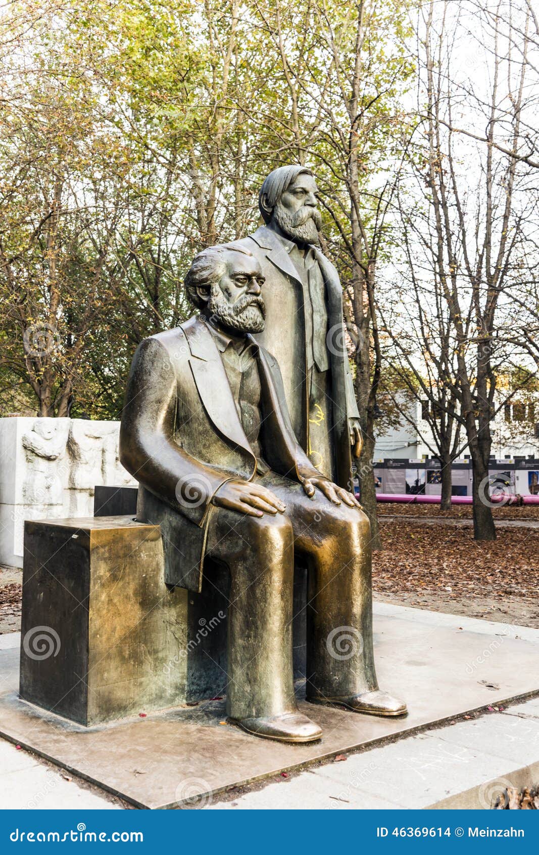 Marx And Engels Statue In Fuxing Park Shanghai China Editorial Photo ...