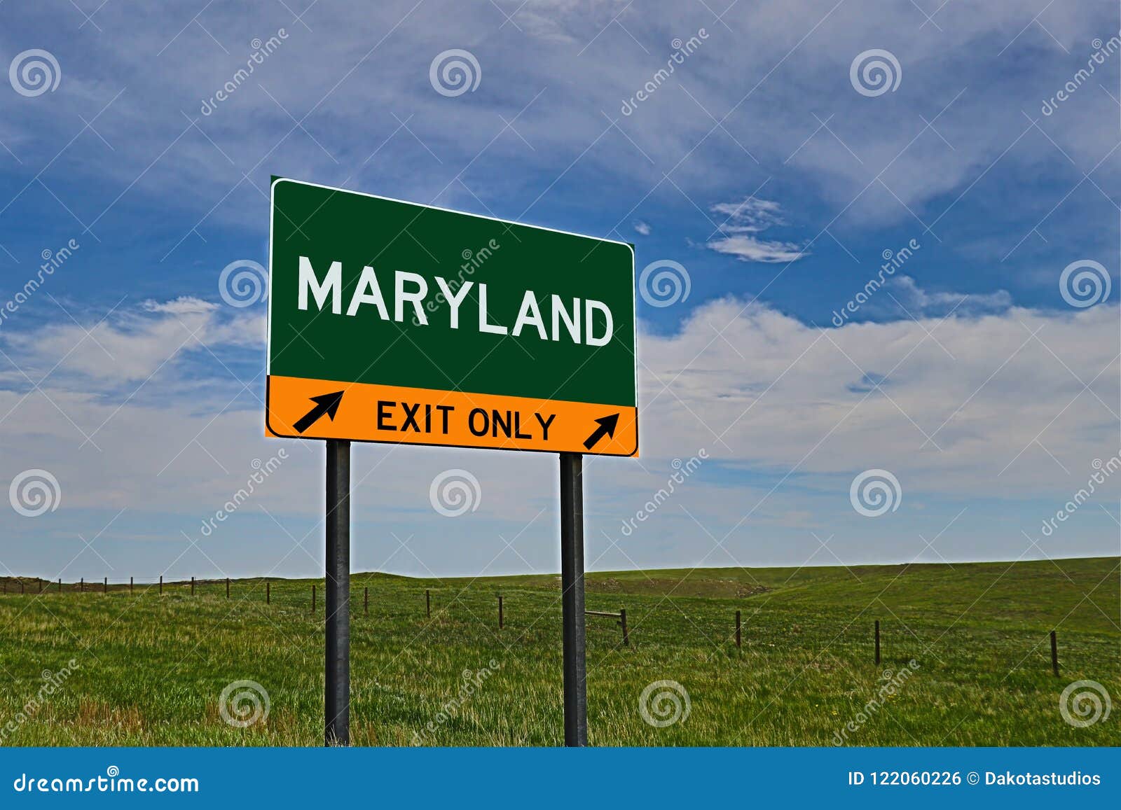 US Highway Exit Sign for Maryland Stock Photo - Image of hill, field ...