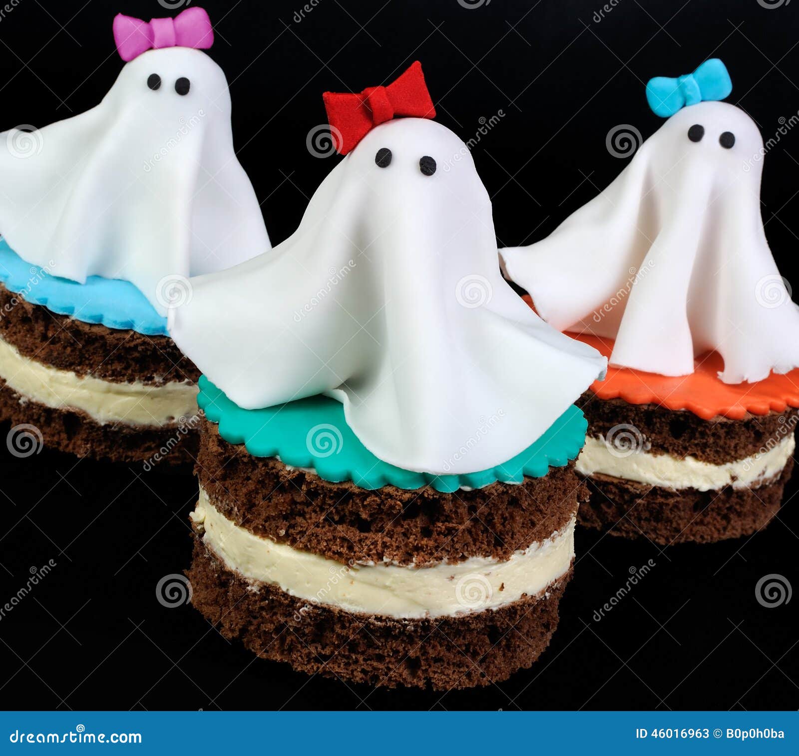 Marzipan Ghosts on the Cake Stock Image - Image of appetizer, cloves ...