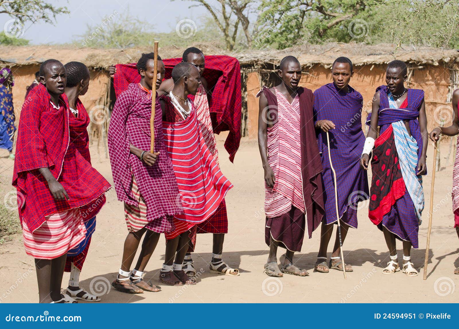 Masai dancing editorial photo. Image of chief, blanket - 24594951