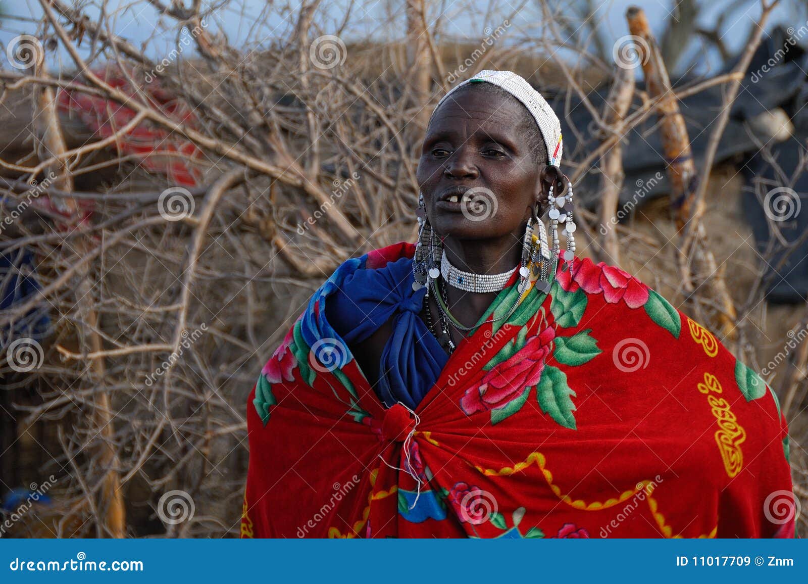 Masai women editorial stock image. Image of eastern, textile - 11017709