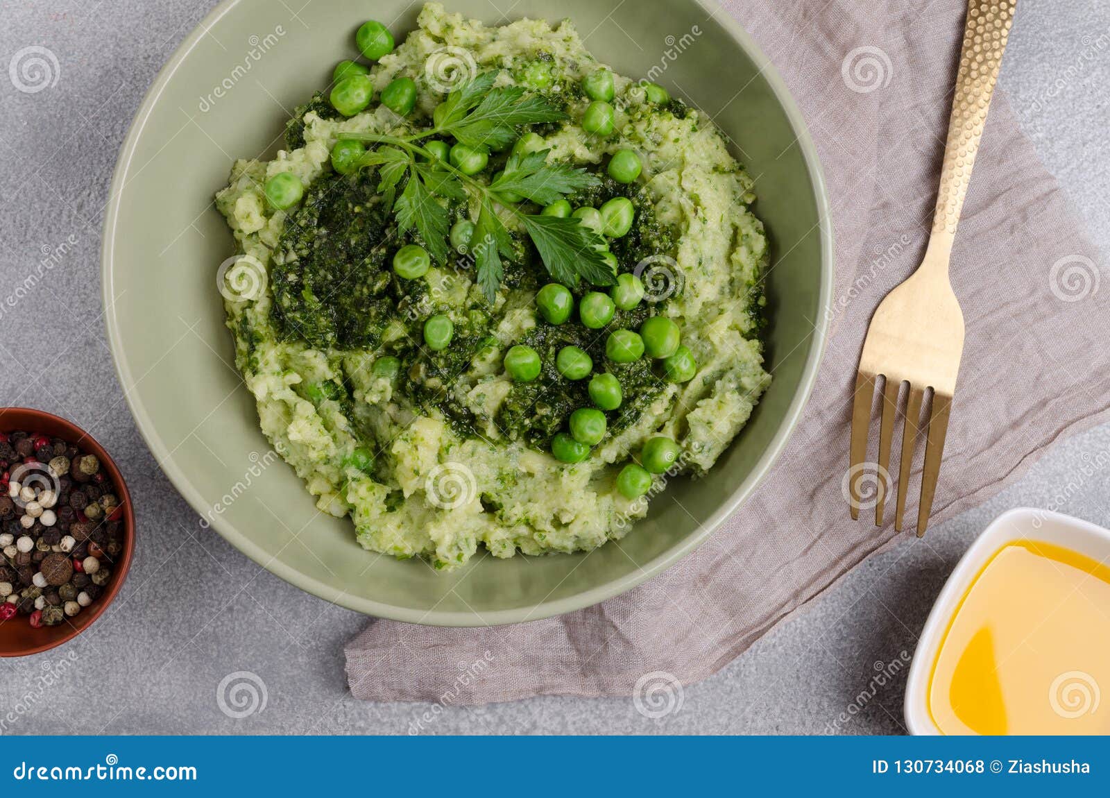 Mashed Potatoes with Green Peas Stock Photo - Image of bean, plate ...