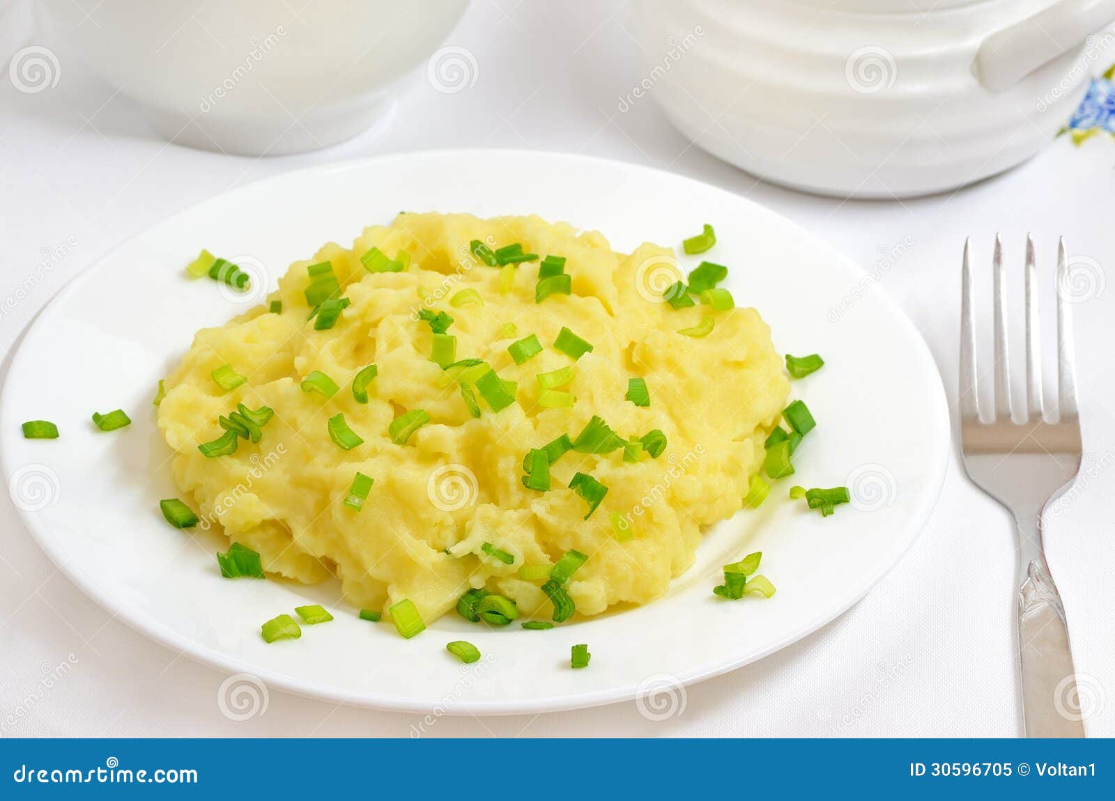 Mashed Potatoes on a White Plate Stock Image - Image of onion, cooked ...