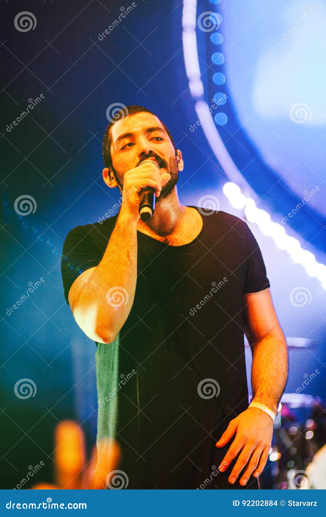 Mashrou leila editorial stock image. Image of guitar - 92202884