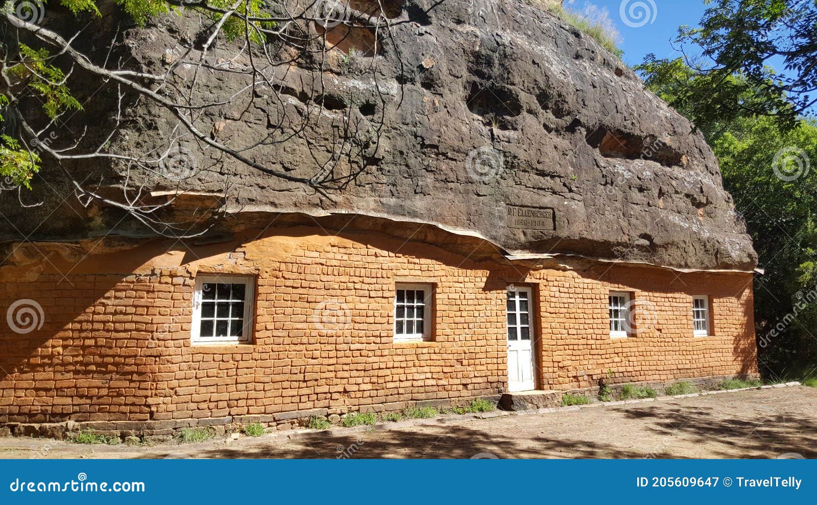 Masitise Cave House History Museum Stock Image - Image of cave, house ...