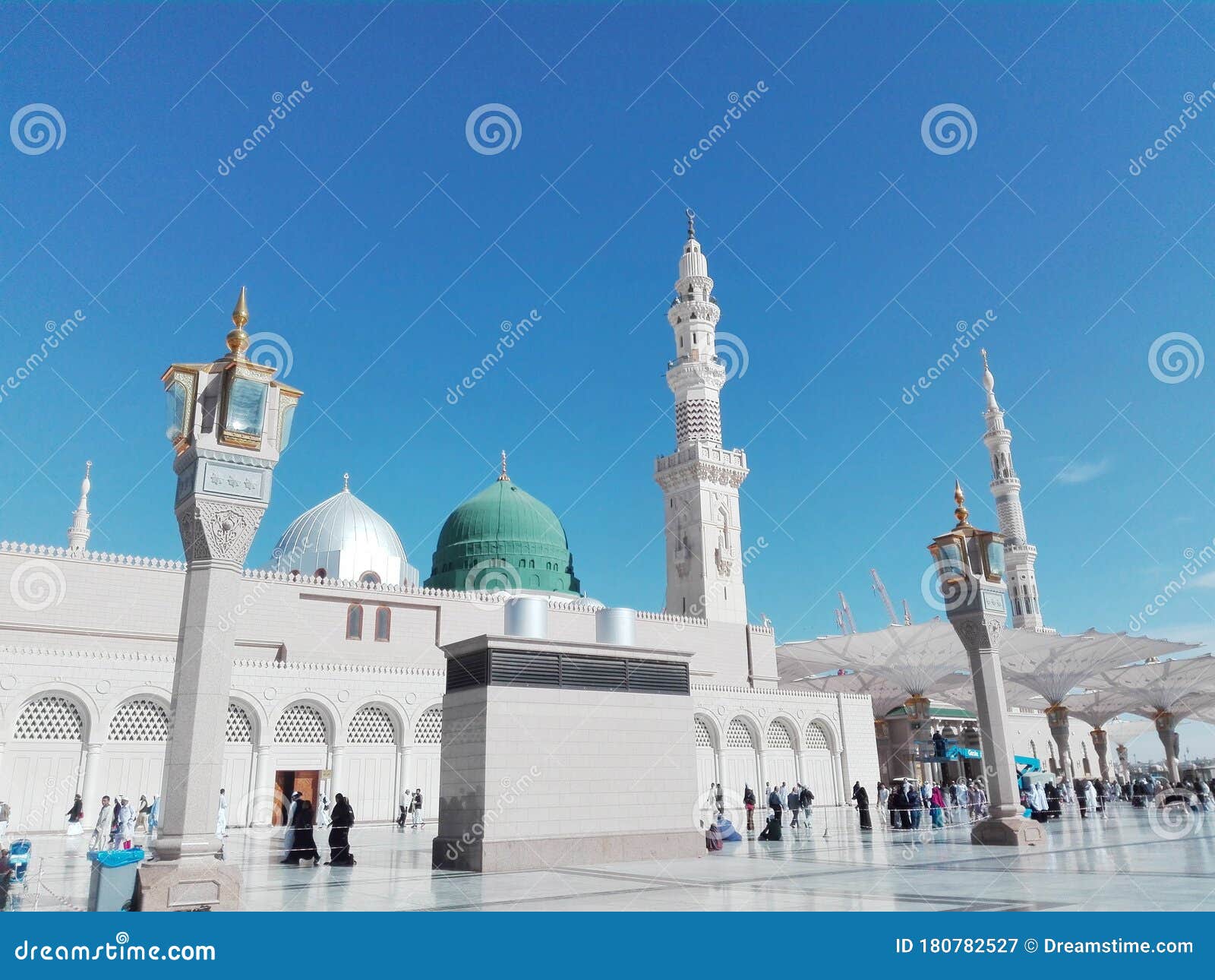 Masjid e Nabvi 22 Dec 2017 editorial photography. Image of masjid ...