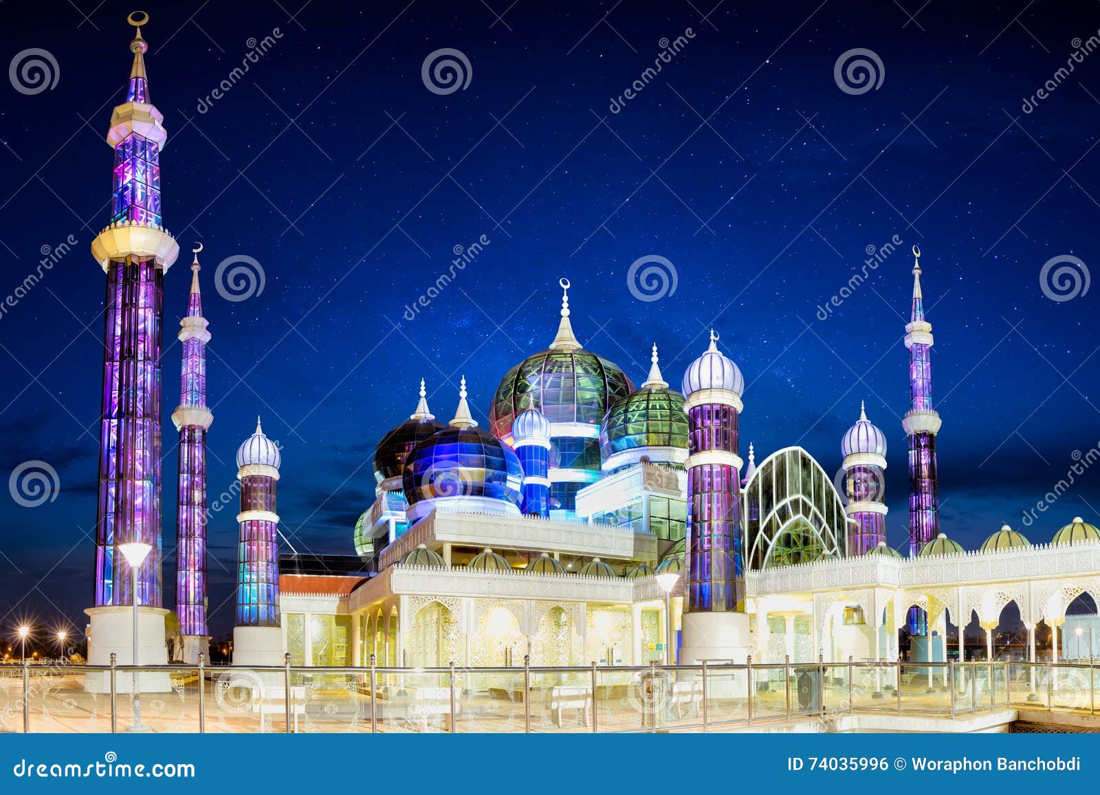 Masjid Kristal foto de archivo. Imagen de islam, cultura - 74035996
