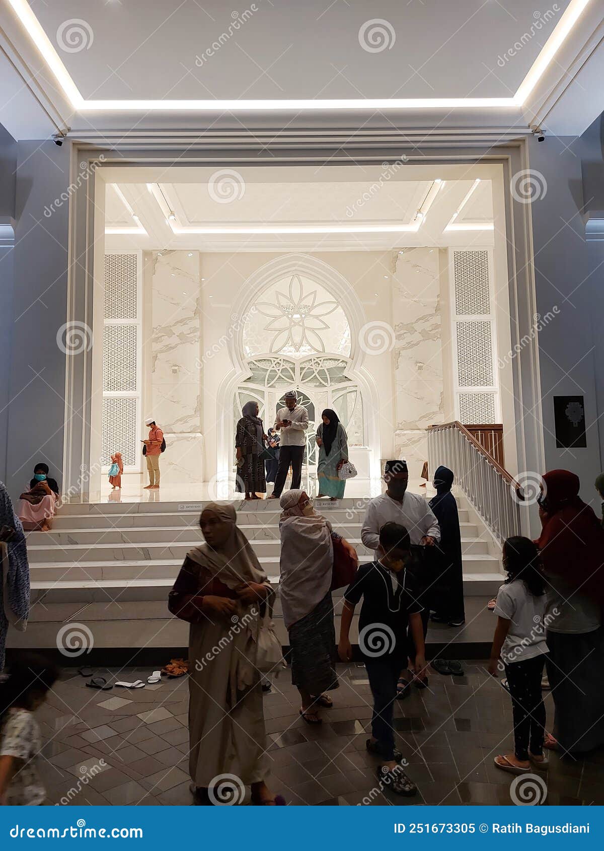Masjid At-Thohir Editorial Photo | CartoonDealer.com #251656287 Masjid At-Thohir Editorial Photo | CartoonDealer.com #251656287