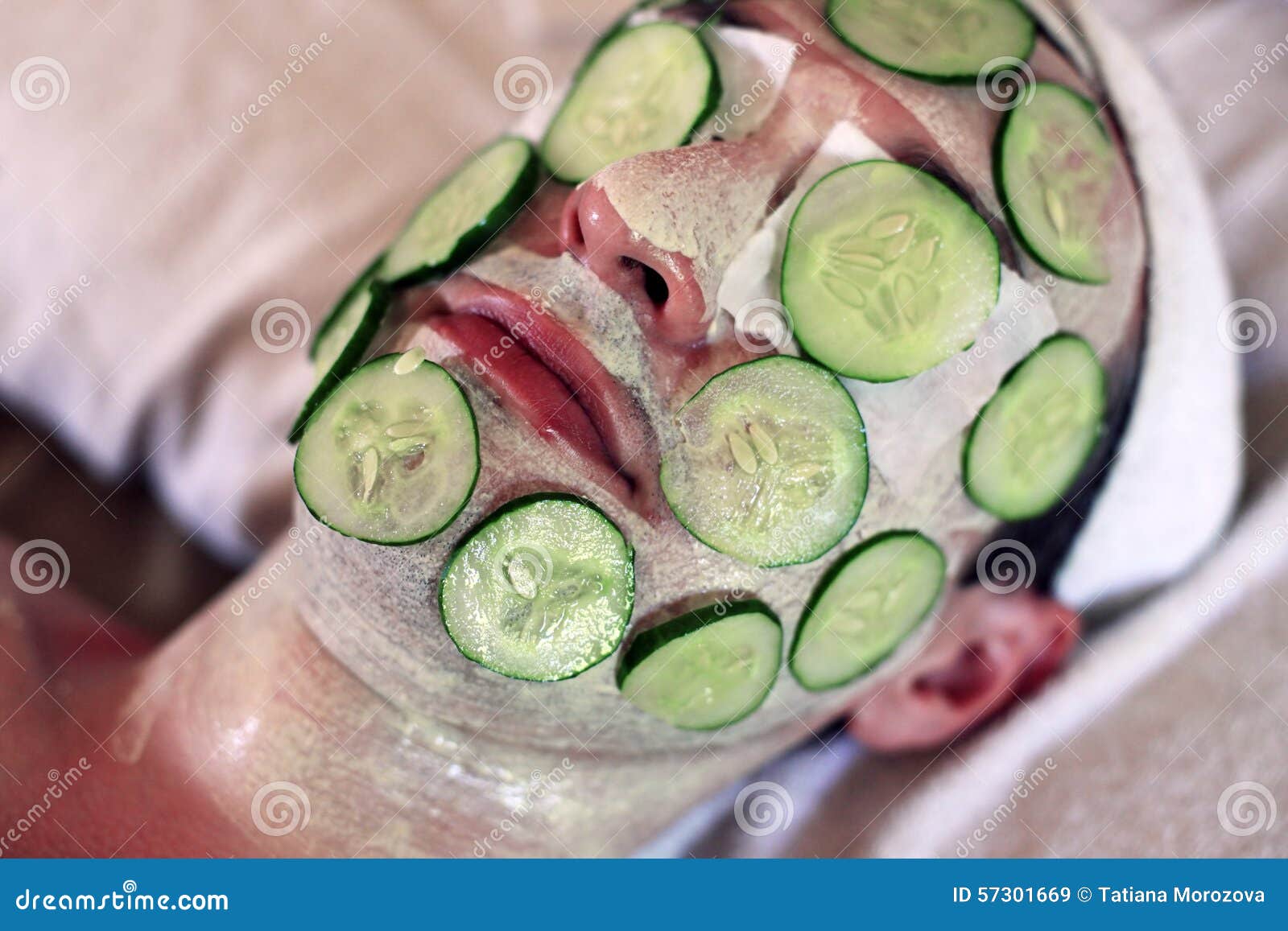Mask from cucumbers stock image. Image of facial, cosmetics - 57301669