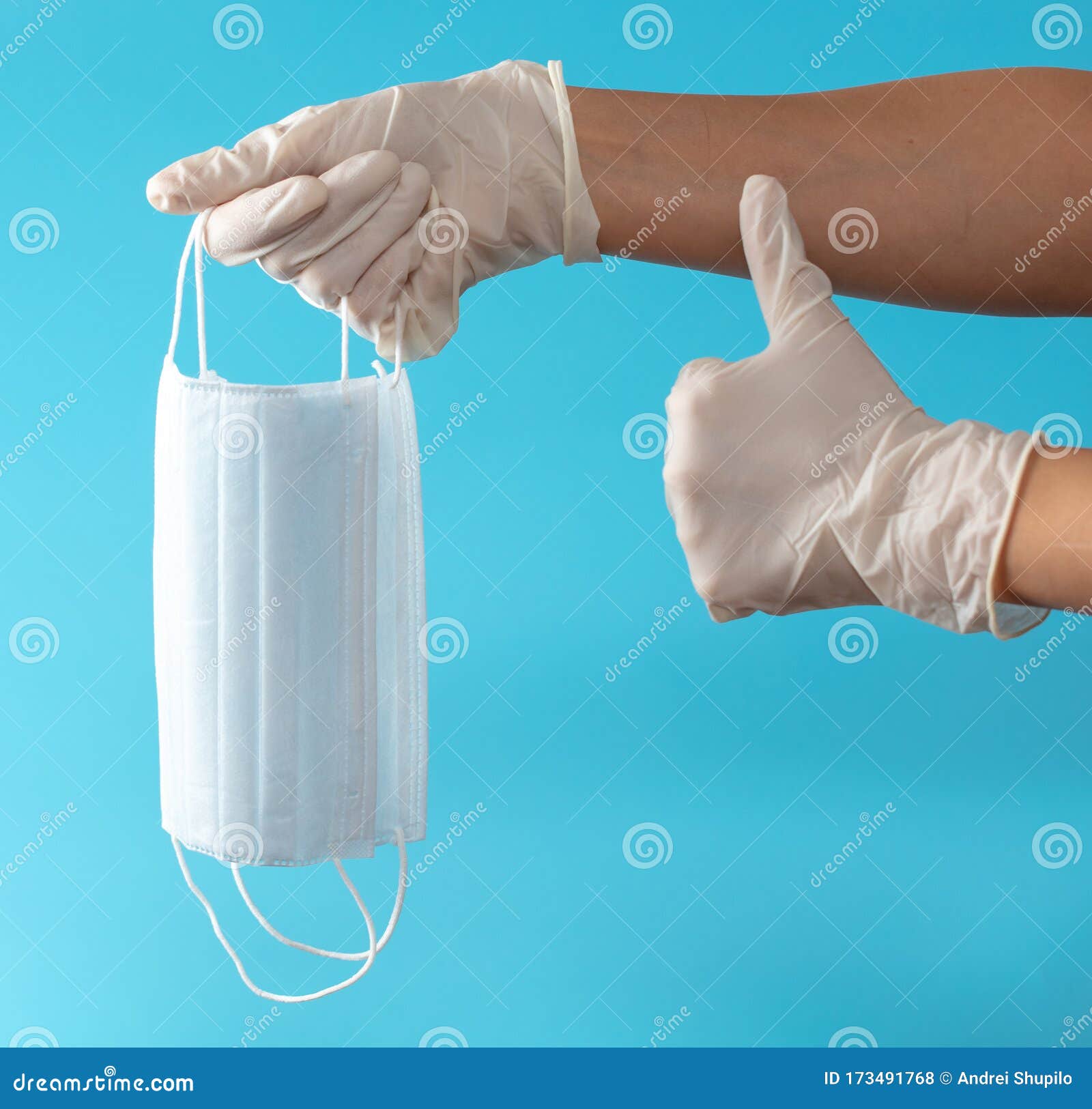 The Mask is in the Hands Doctor Stock Photo - Image of gloves, microbe ...