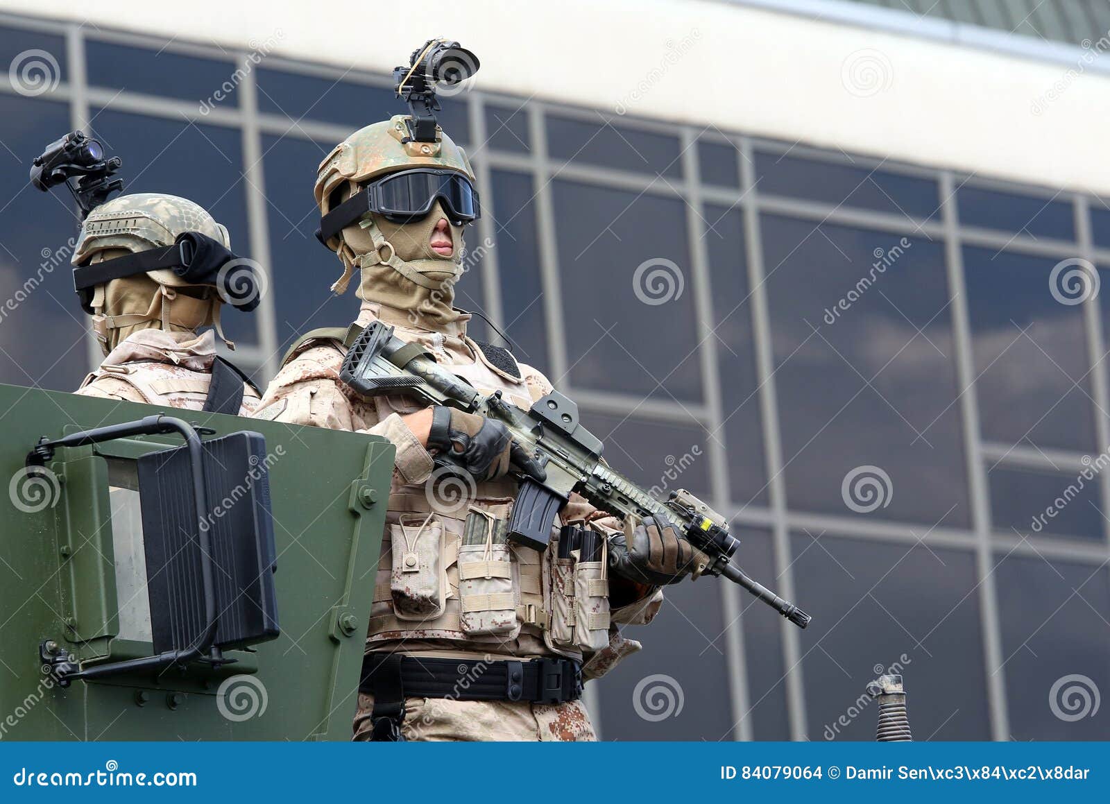 Masked Special Forces Soldiers Editorial Stock Image - Image of special ...