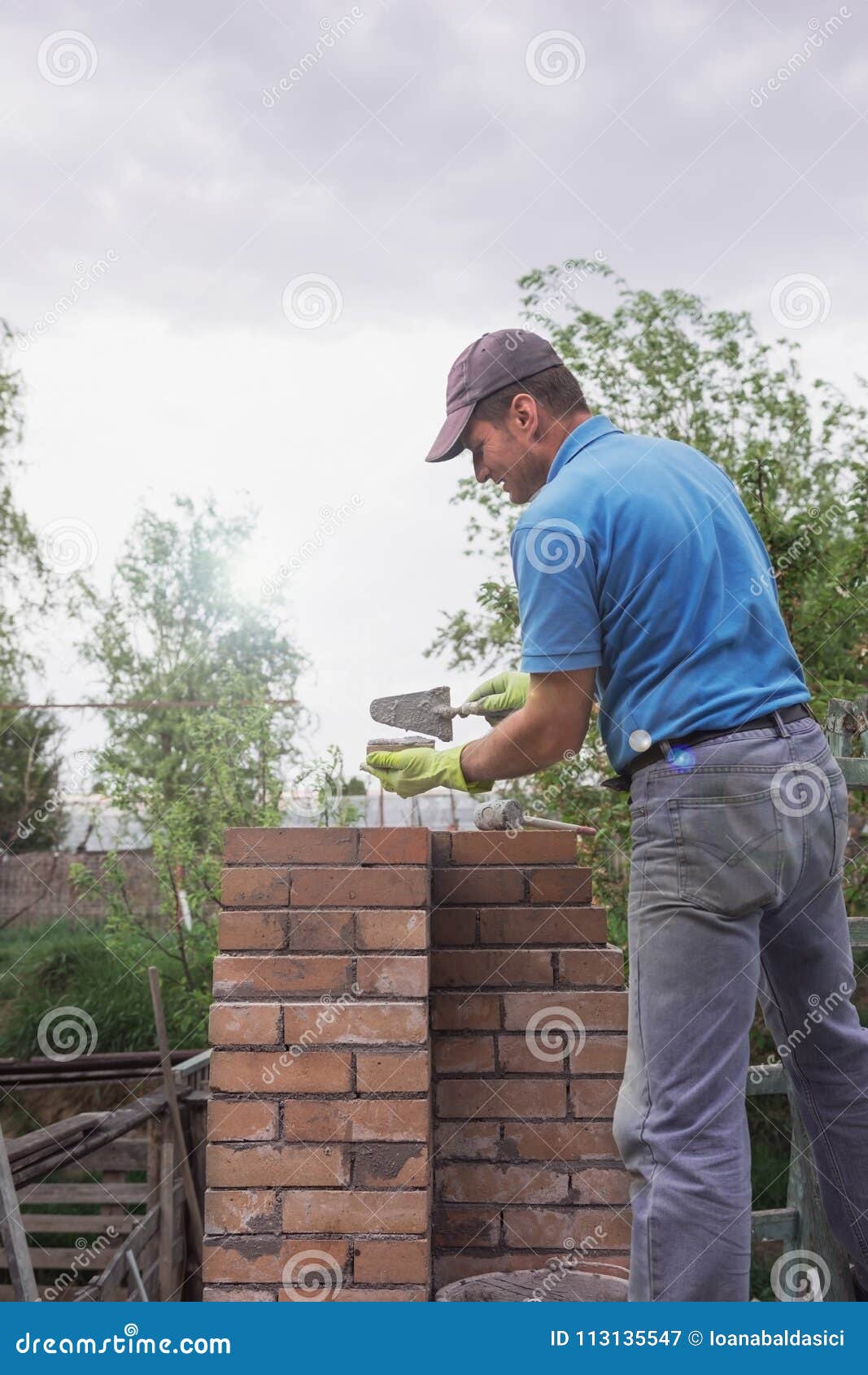 Mason Building Wall with Bricks Stock Image - Image of craftsperson ...