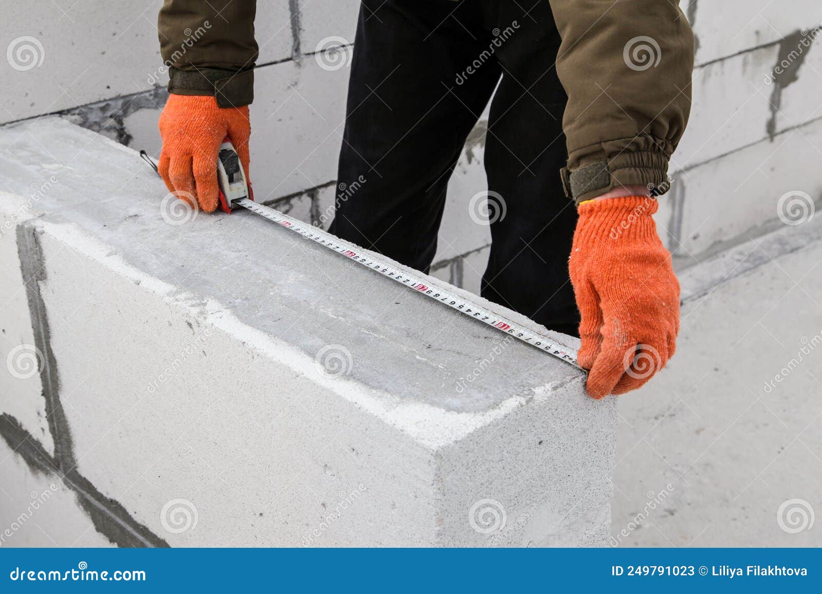 Masonry Worker Make Concrete, Check Gorizontality, Construction Man Use ...