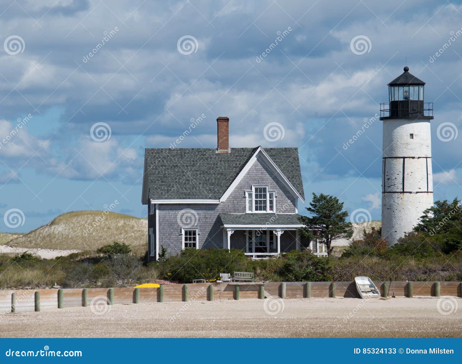 Massachusetts Beachhouse stock image. Image of beachhouse - 85324133