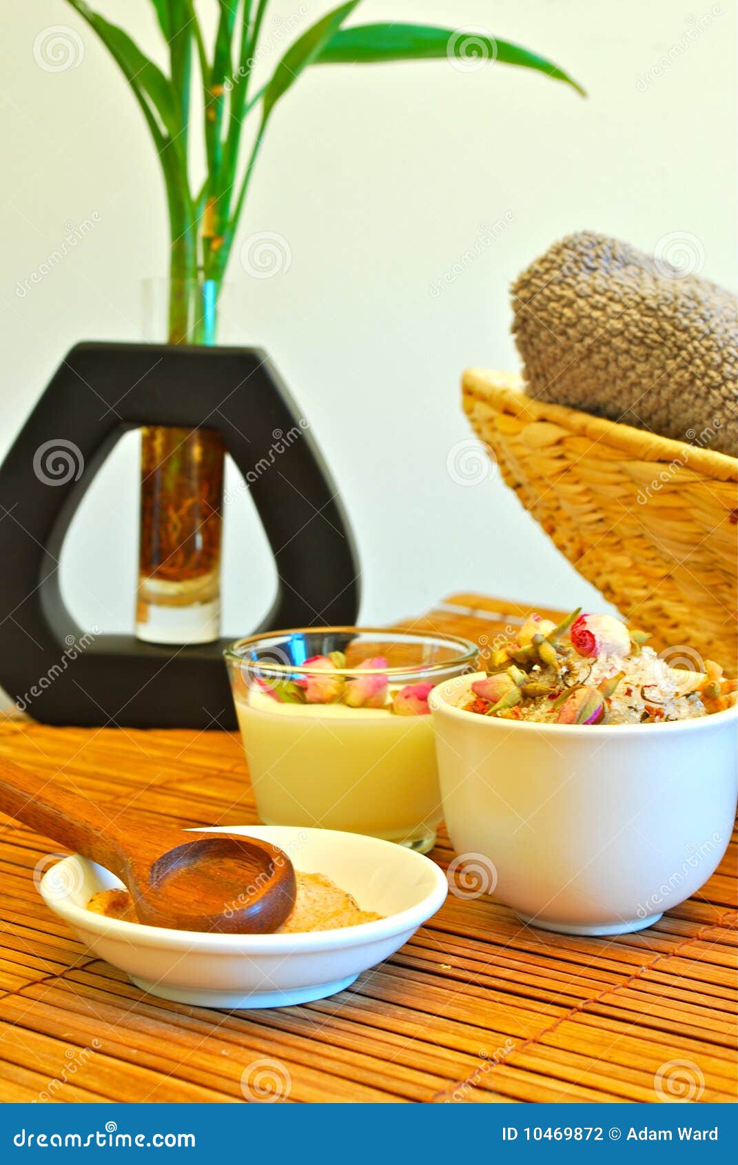 Massage and Day Spa Objects Stock Photo - Image of vase, wellbeing ...