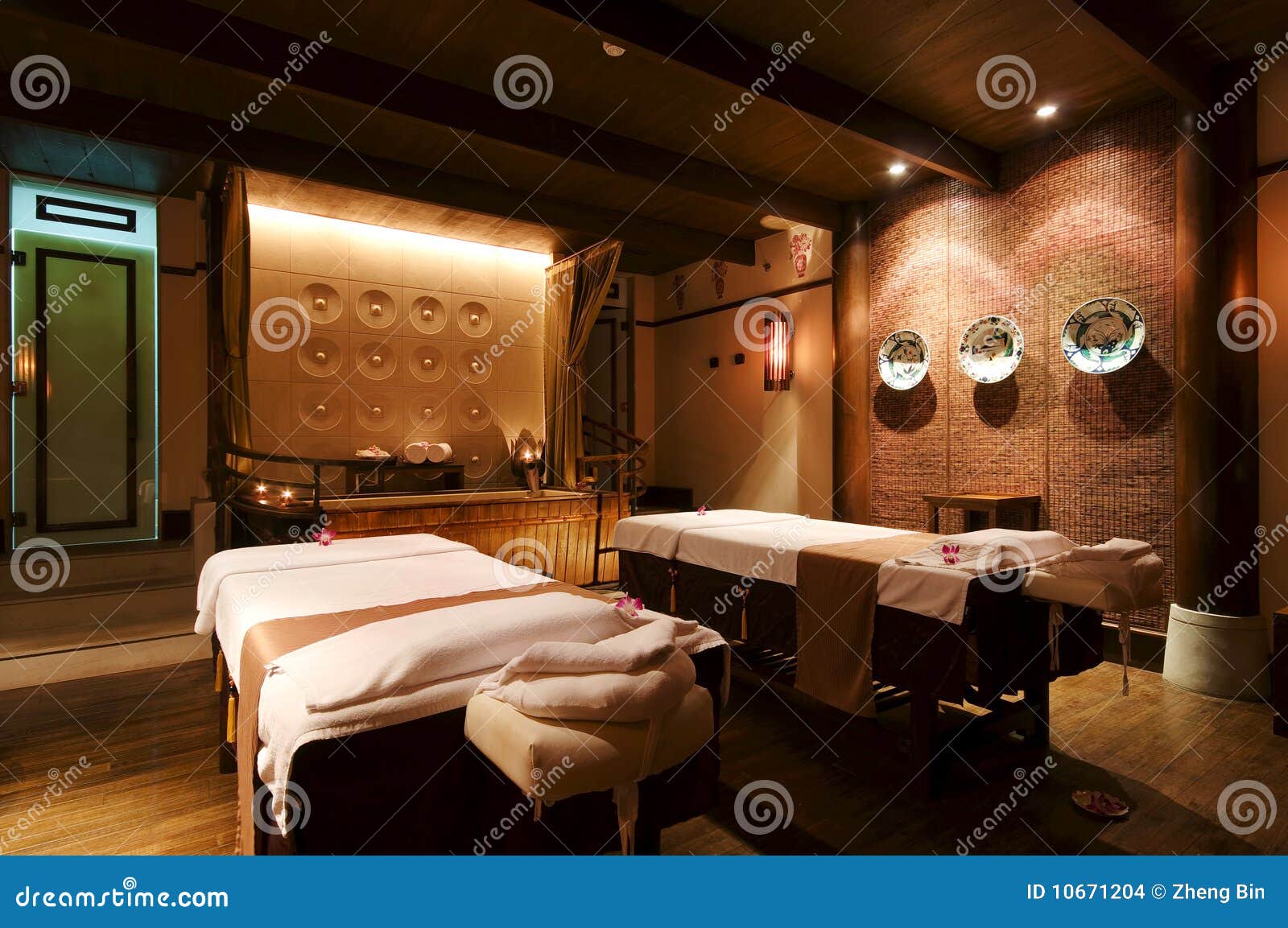 Spa Room With Massage Bed. Stylish Room Interior & Massage Mattress In ...