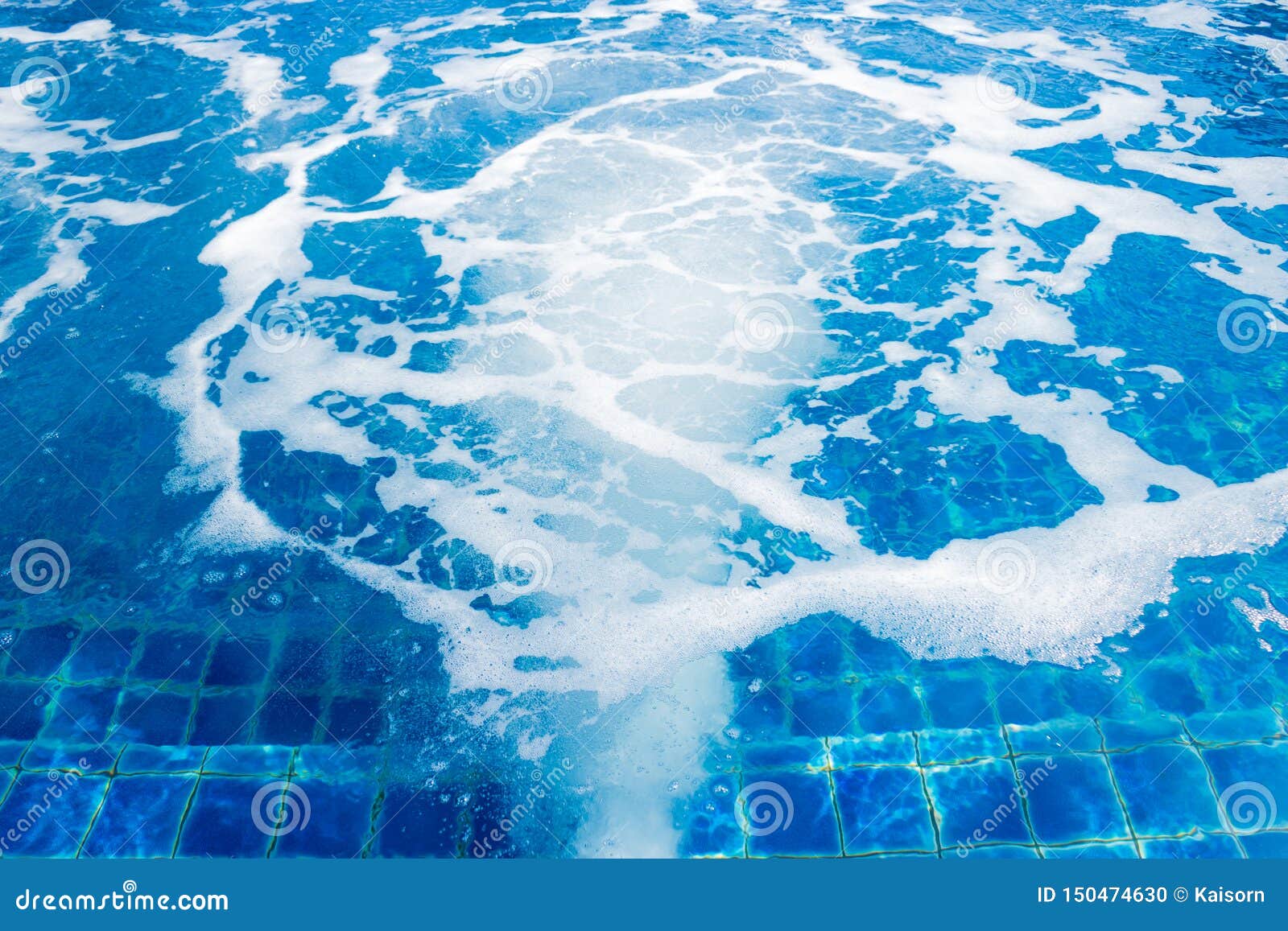 Swimming And Bubbles Royalty-Free Stock Photo | CartoonDealer.com #2774277