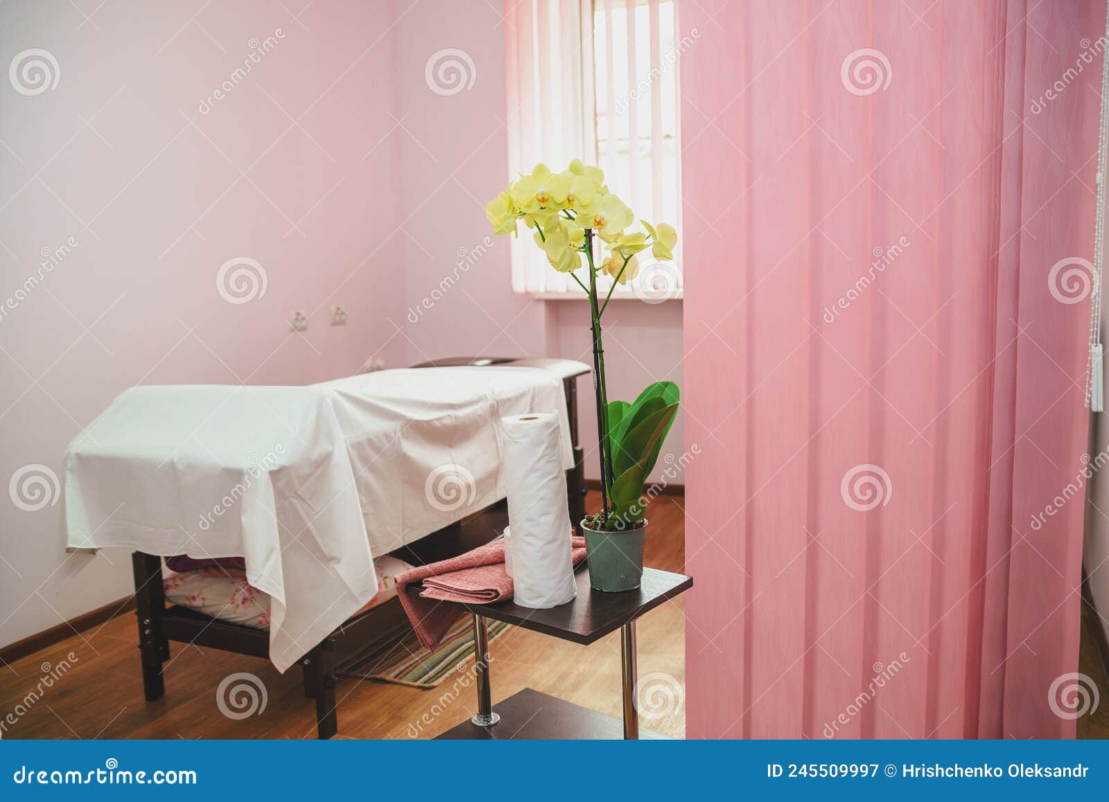 Massage Table in the Massage Room Stock Image - Image of curtain, plant ...