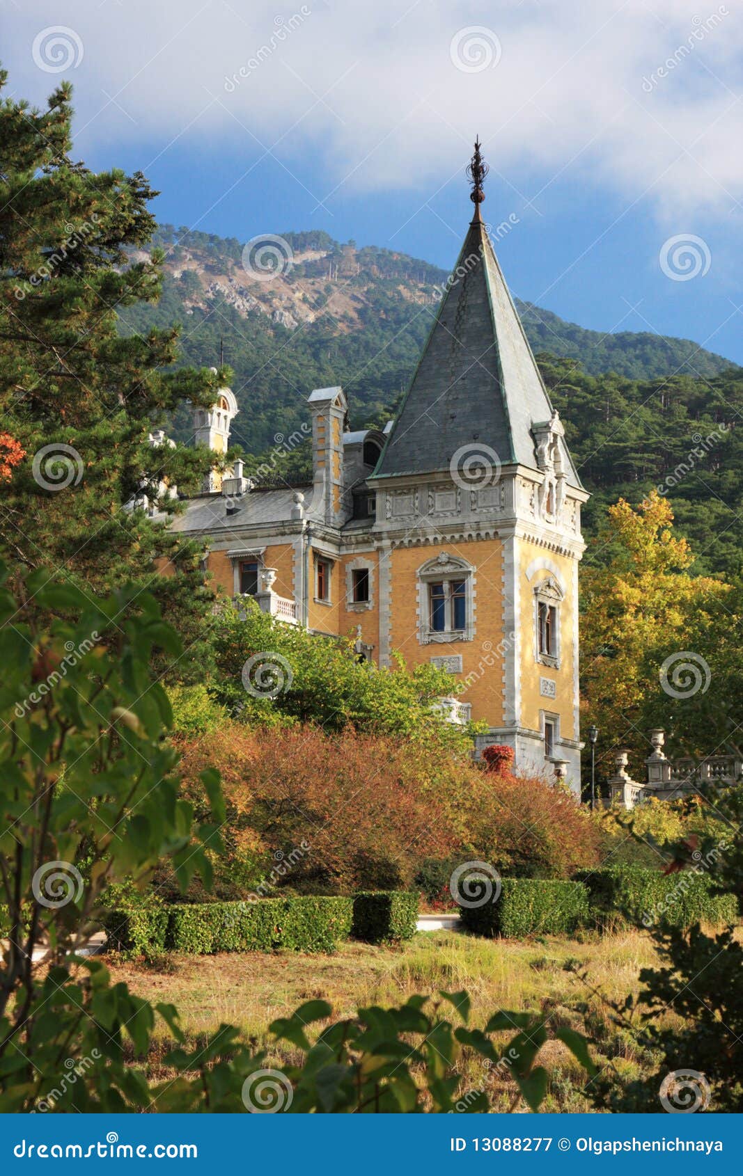 Massandra palace stock image. Image of building, garden - 13088277