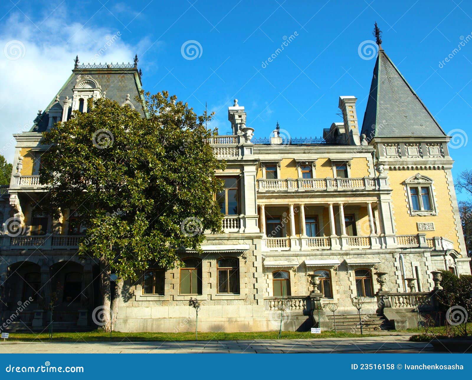Massandra Palace stock photo. Image of castle, ancient - 23516158