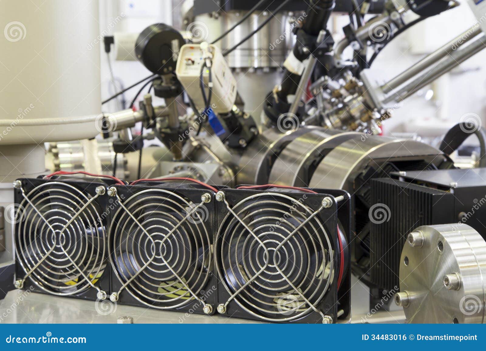 Massaspectrometer in Kernlaboratorium Stock Foto - Image of ...