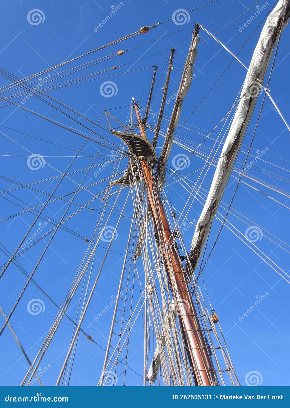 Mast of an Old Sailing Ship Stock Image - Image of dreamtrigger, travel ...