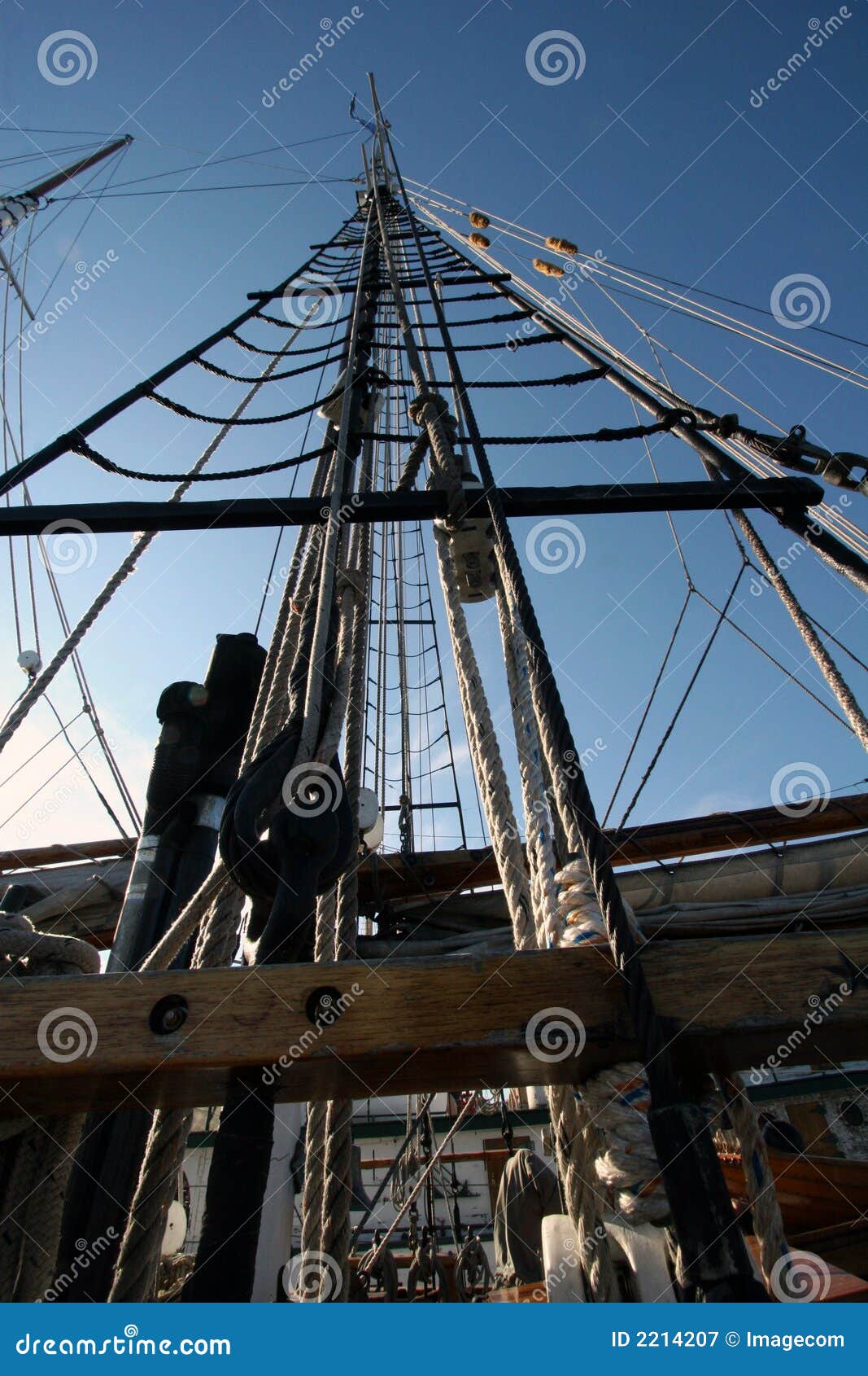 Mast And Rigging Stock Photo | CartoonDealer.com #36329742