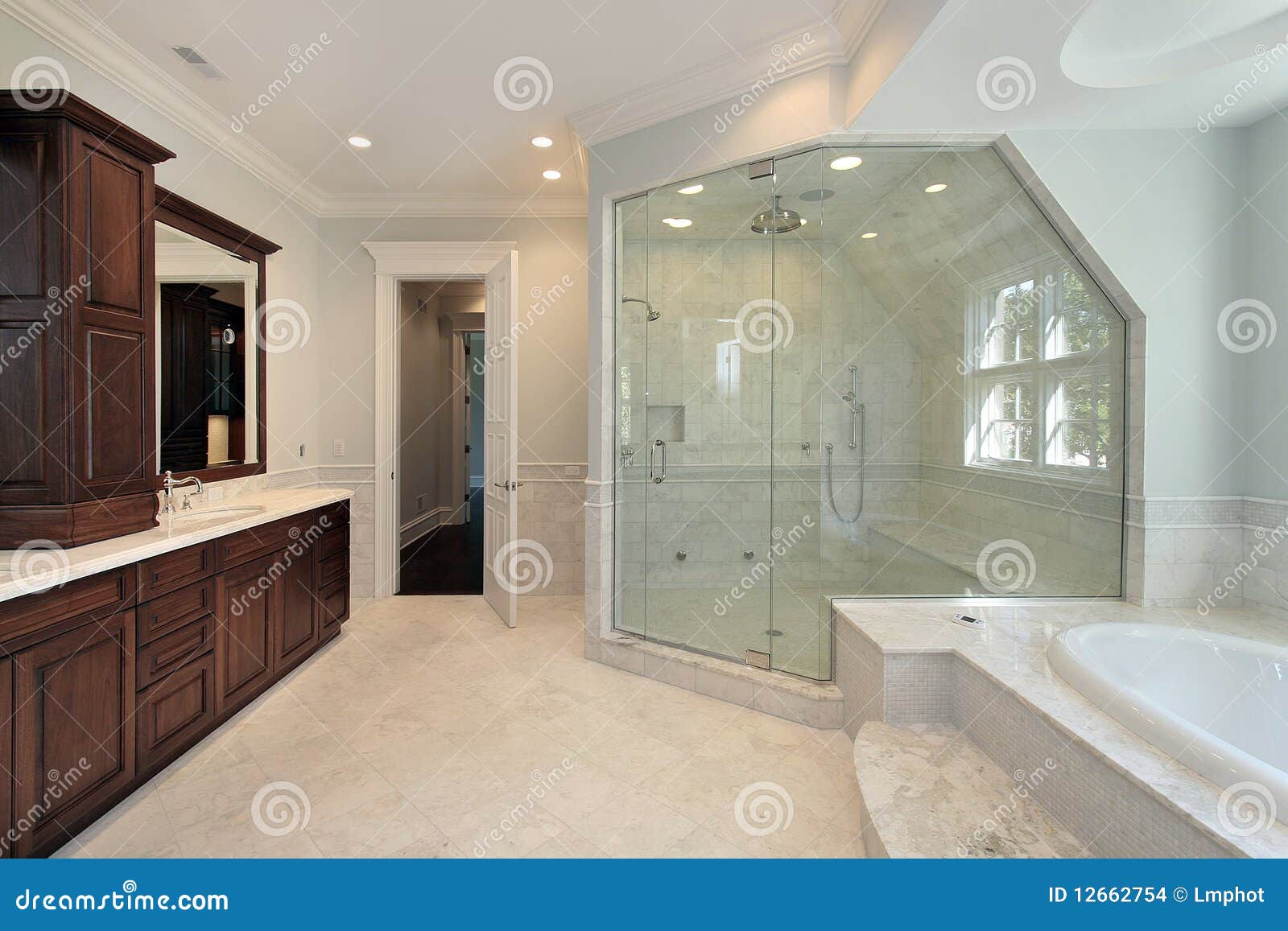 Master Bath with Step Up Tub Stock Photo - Image of master, family ...