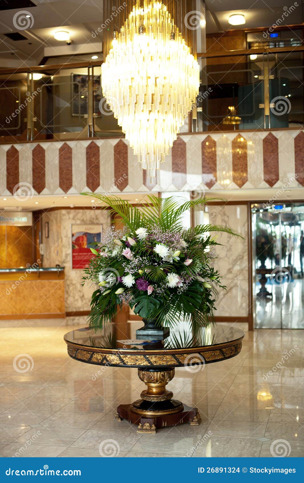Master Centerpiece At Hotels Lobby Stock Images - Image: 26891324