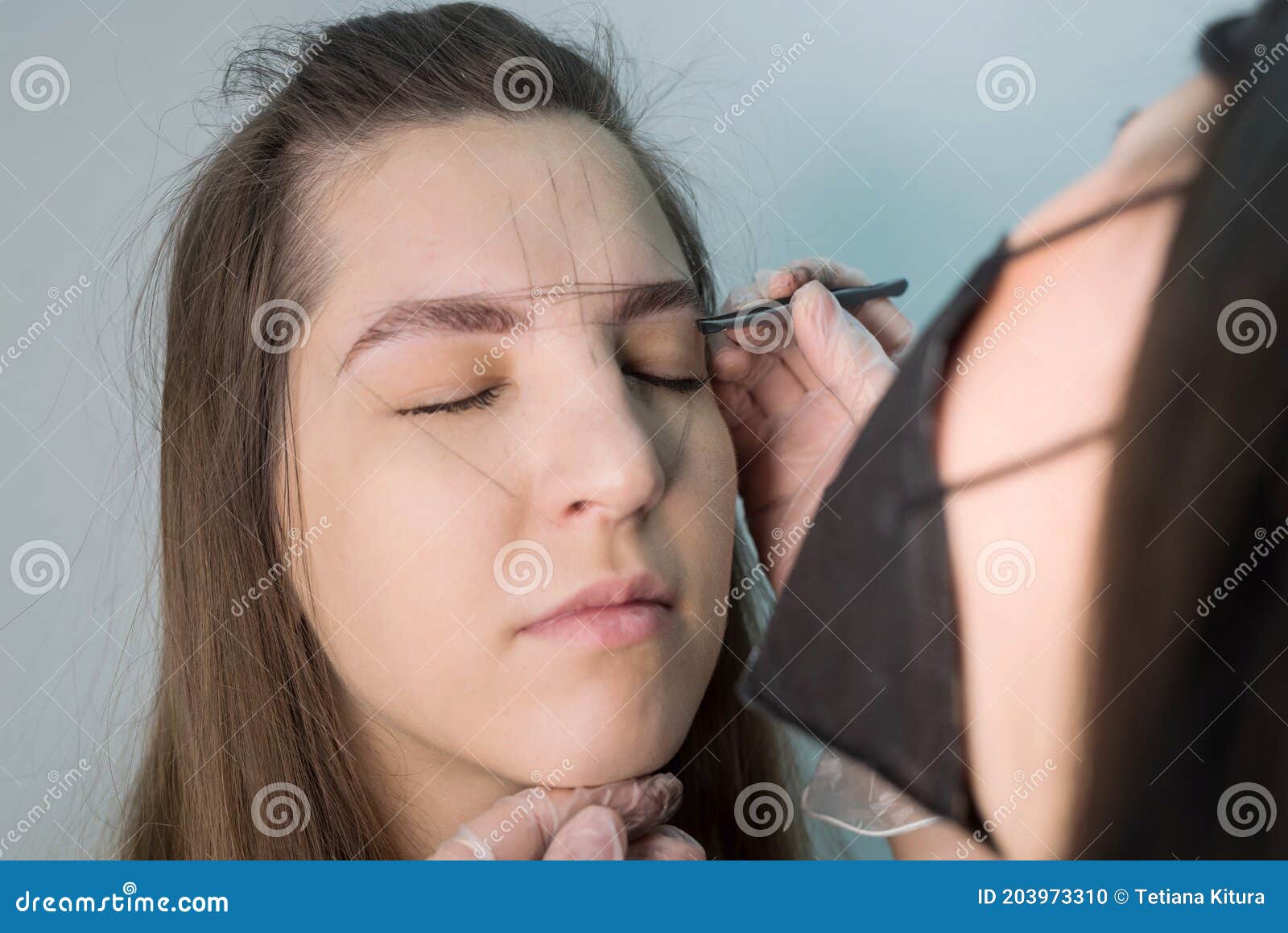 The Master Corrects the Makeup, Shapes it with a Thread and Plucking ...