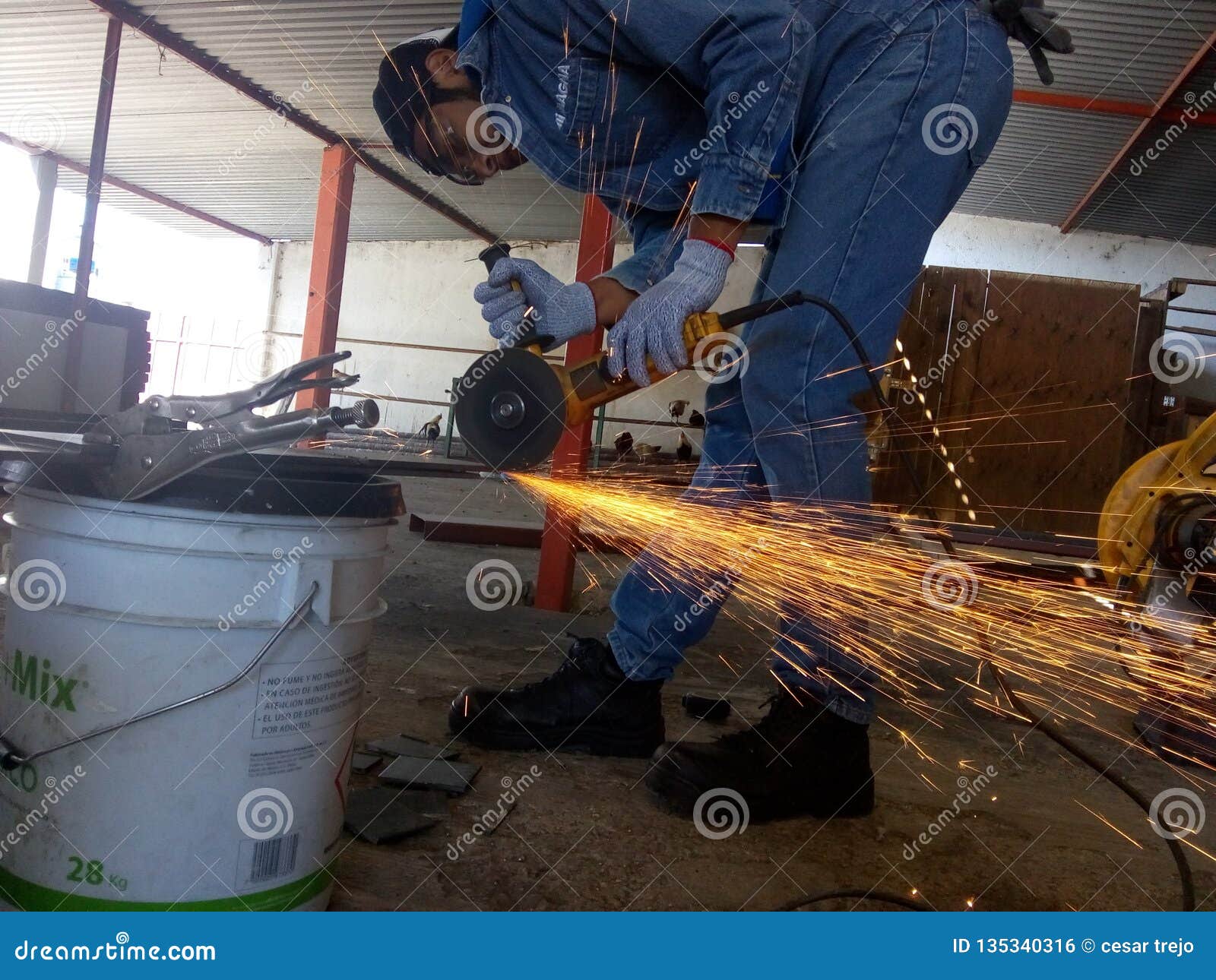 Master cutter editorial photo. Image of expert, cutter - 135340316