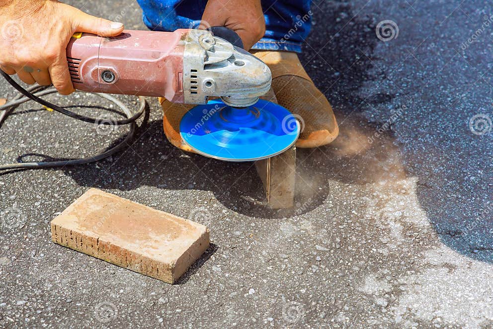 Master Grind is Performed Using a Circular Diamond Disc Saw before ...