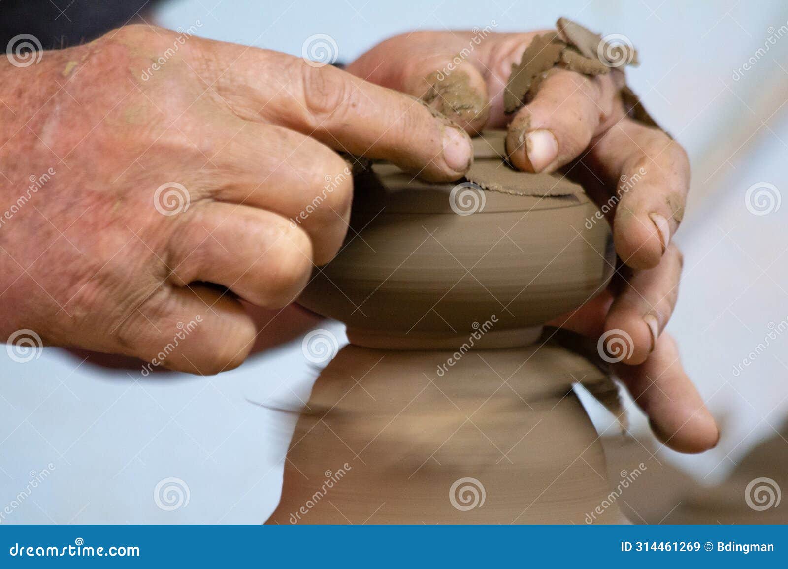 Master Potter editorial stock image. Image of craftsman - 314461269