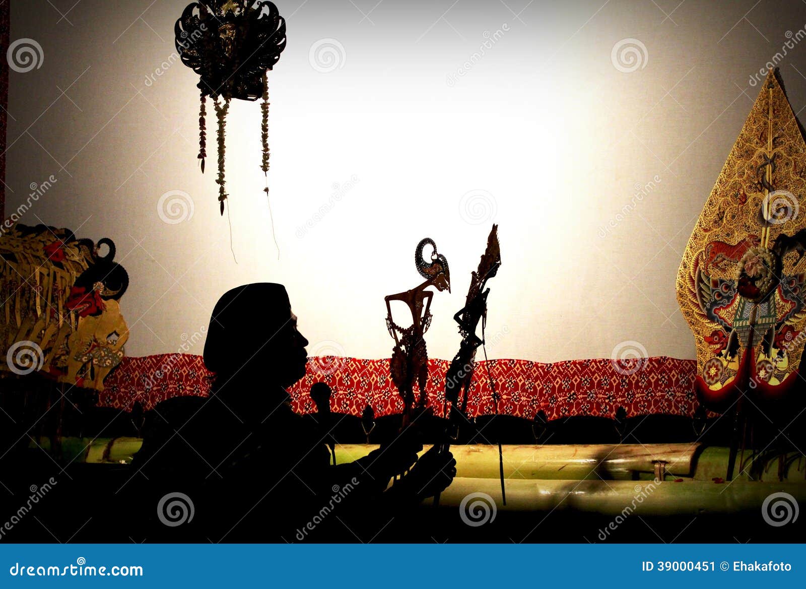 A Master (puppeteer) of Javanese Shadow Puppet Editorial Photo - Image ...