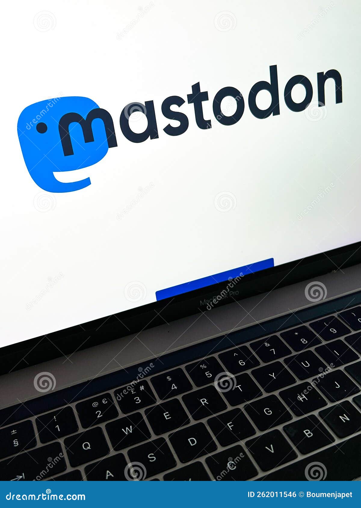 Mastodon App Logo on Apple Macbook Pro. Editorial Photo - Image of ...