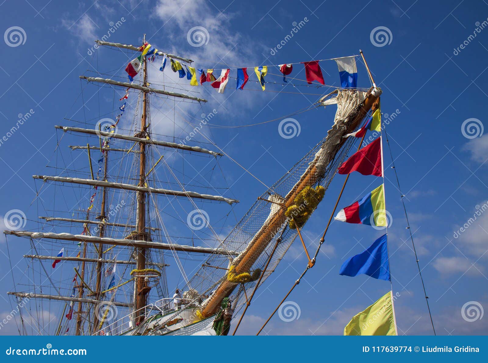 Masts of a sea ship stock photo. Image of sailing, masts - 117639774
