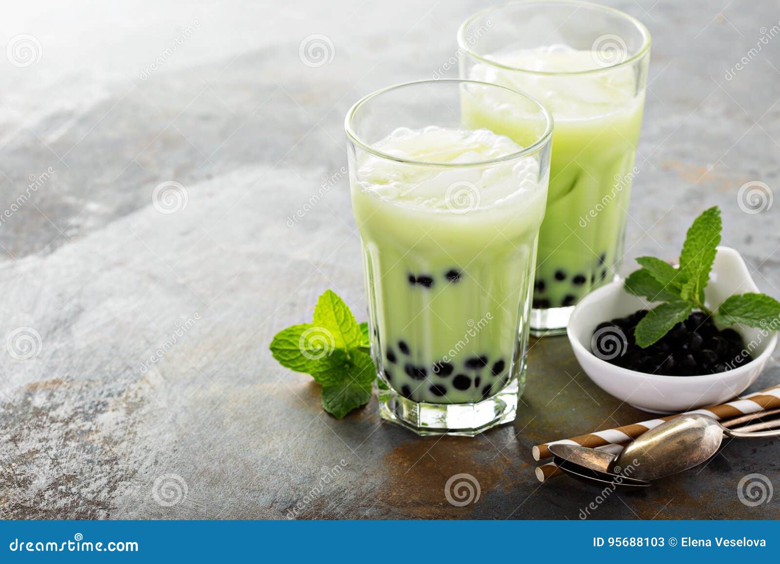 Matcha bubble tea stock image. Image of fruity, blend - 95688103