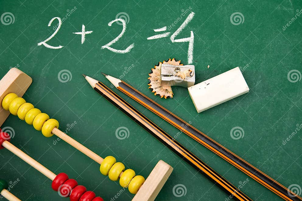 Matemáticas simples foto de archivo. Imagen de aprendizaje - 20656712