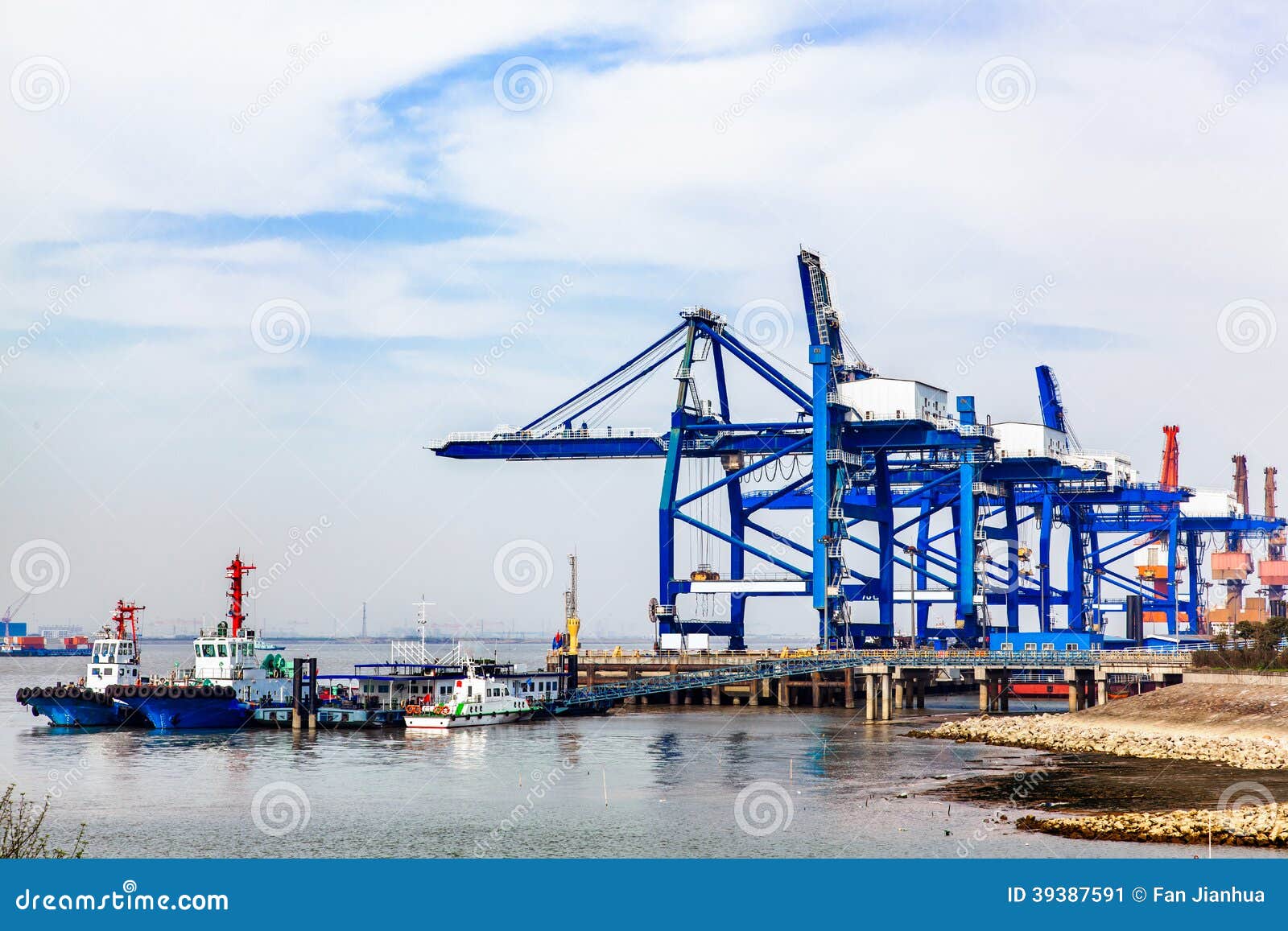 Materials Handling Terminal Stock Image - Image of remote, metal: 39387591