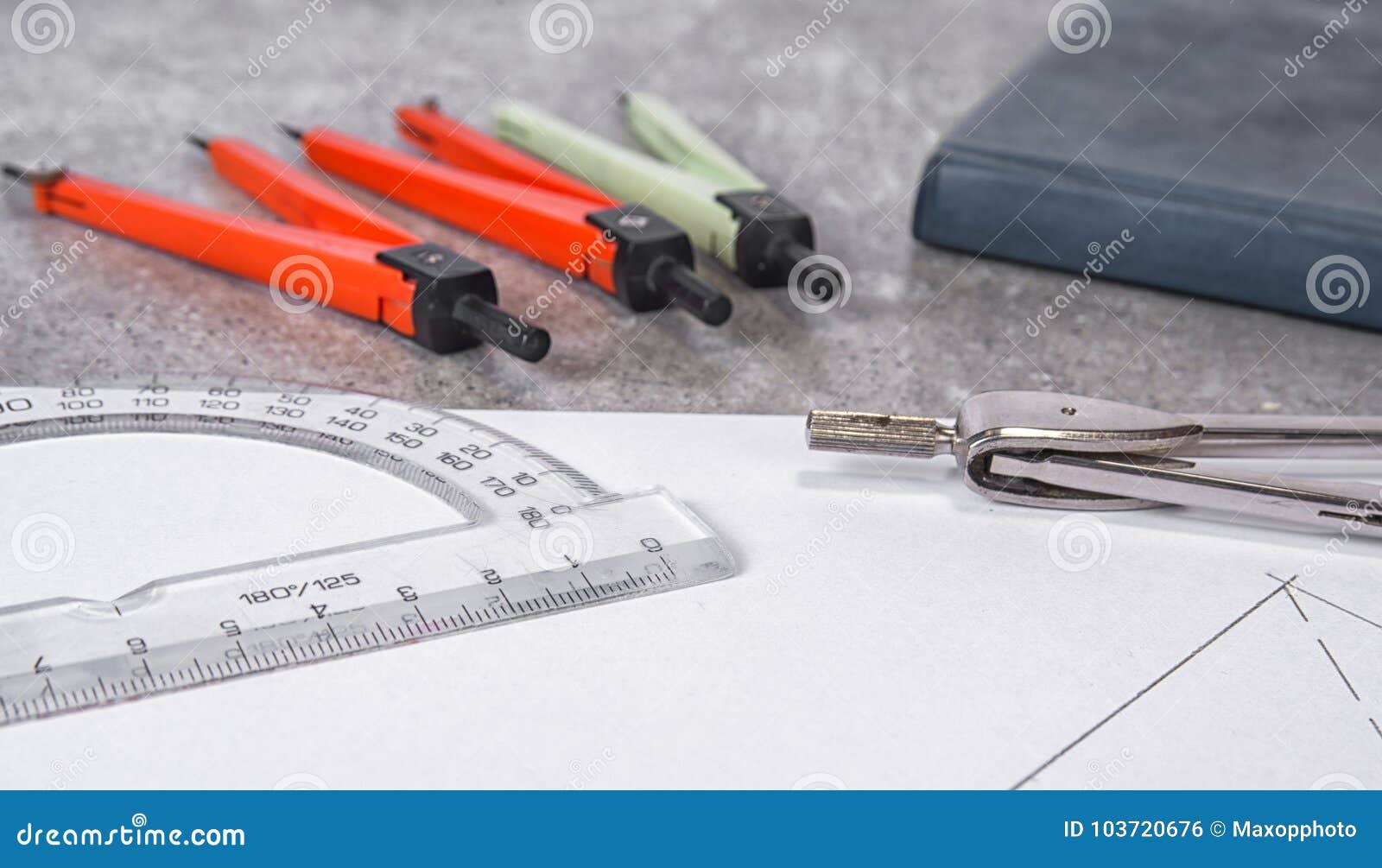 Mathemethics and Geometry Tools in the School and Projecting Stock ...